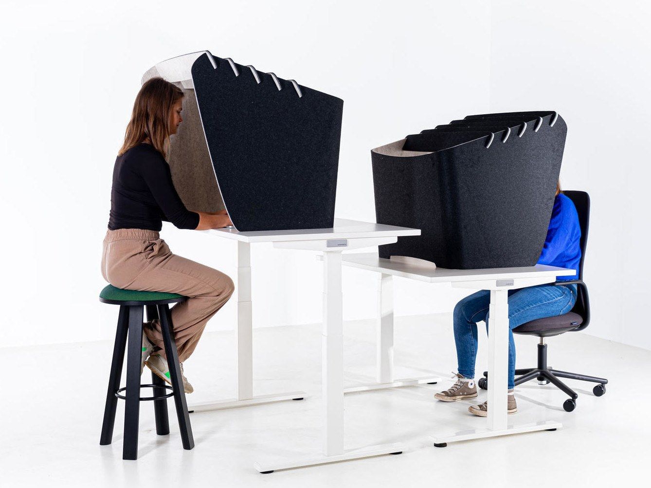 BuzziTripl Cockpit office screen By BuzziSpace