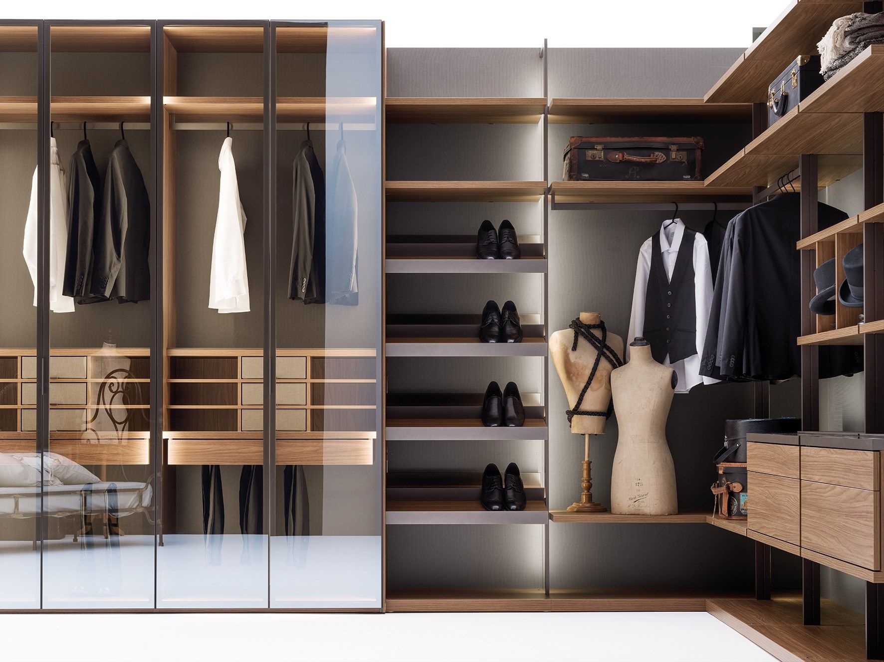 CABINA | Corner walk-in wardrobe By Caccaro design R&S Caccaro