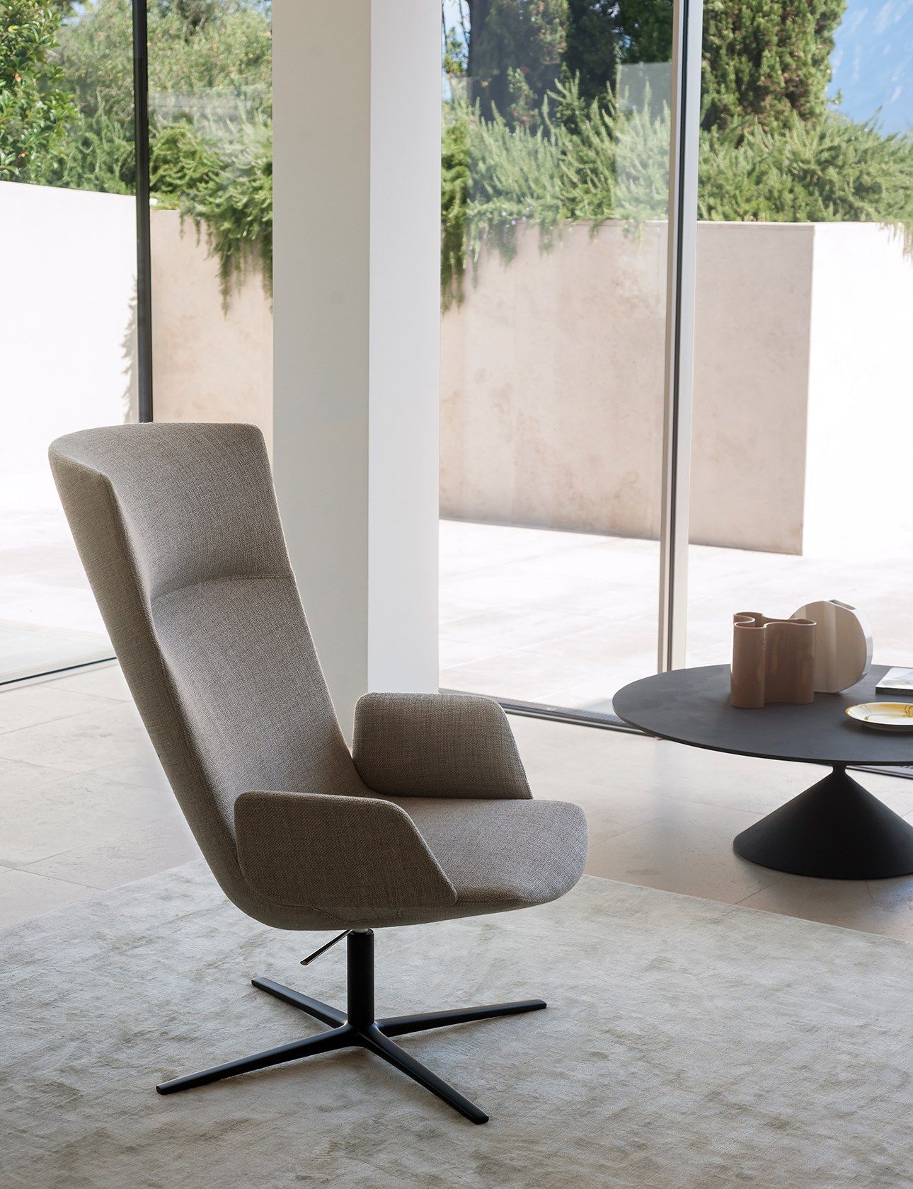 CALUM LOUNGE RELAX By Desalto design Simon Pengelly