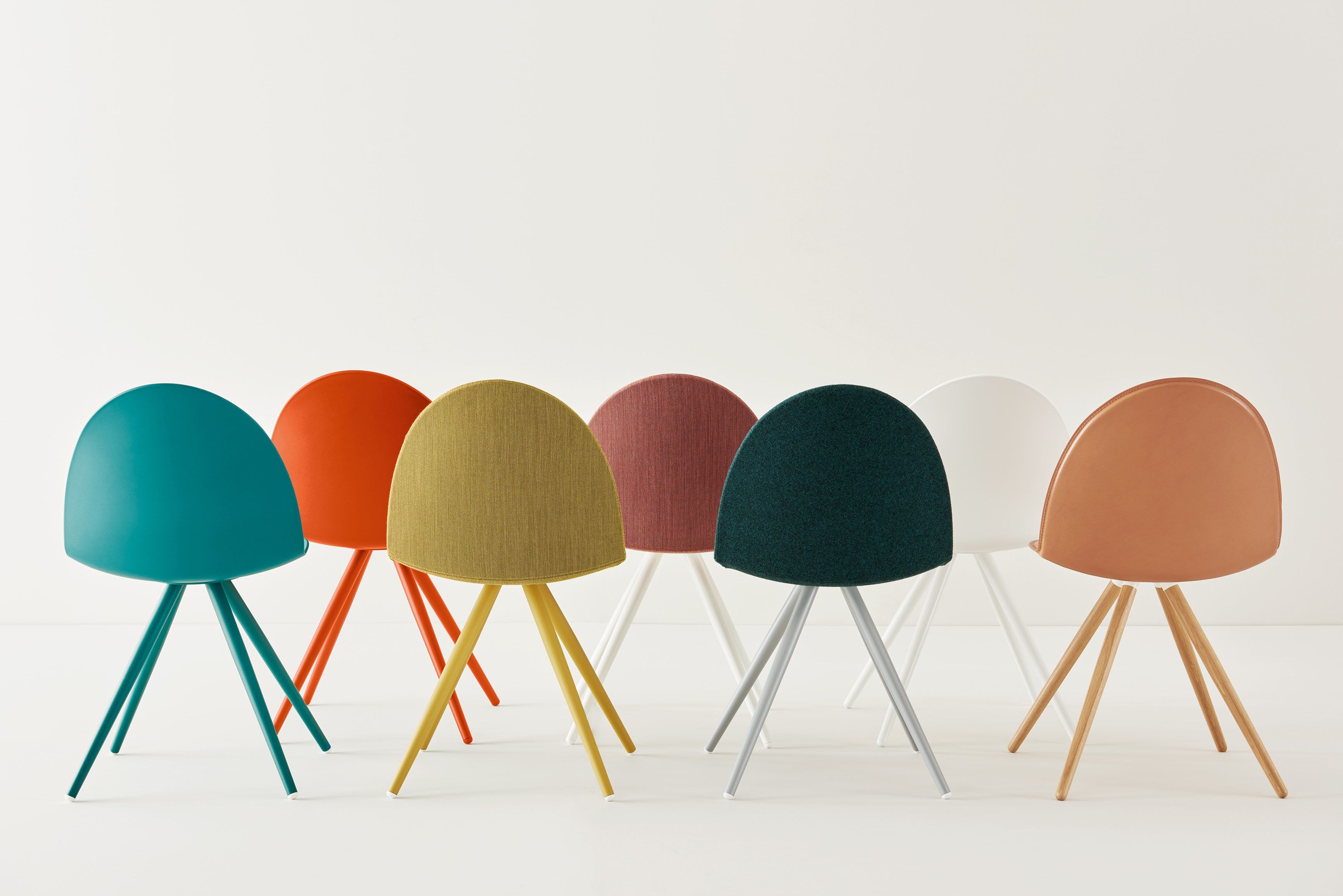 CAMEL | Trestle-based chair By Segis design Bartoli Design