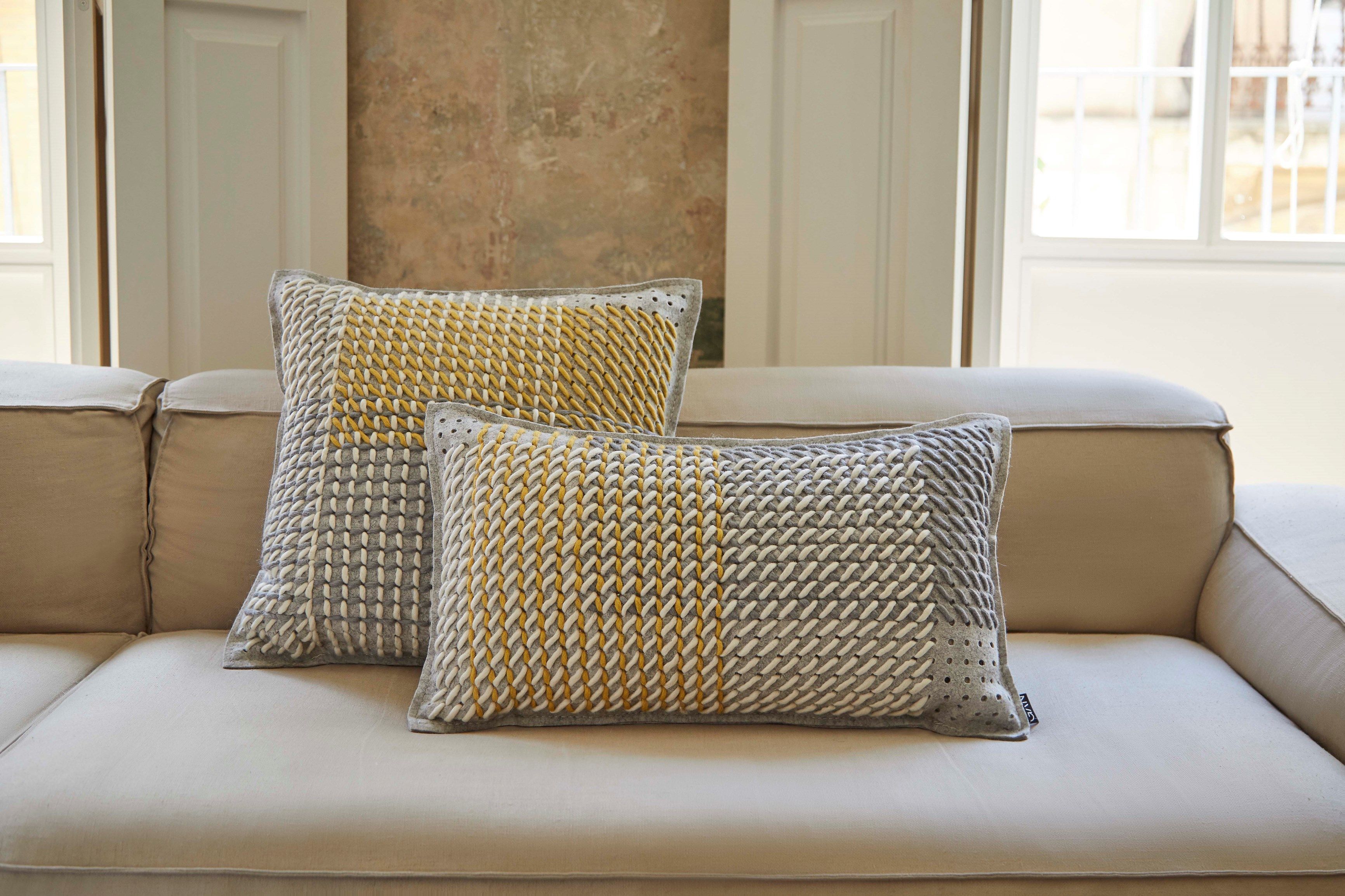 CANEVAS GEO GREY | Rectangular cushion Canevas Geo Collection By GAN ...