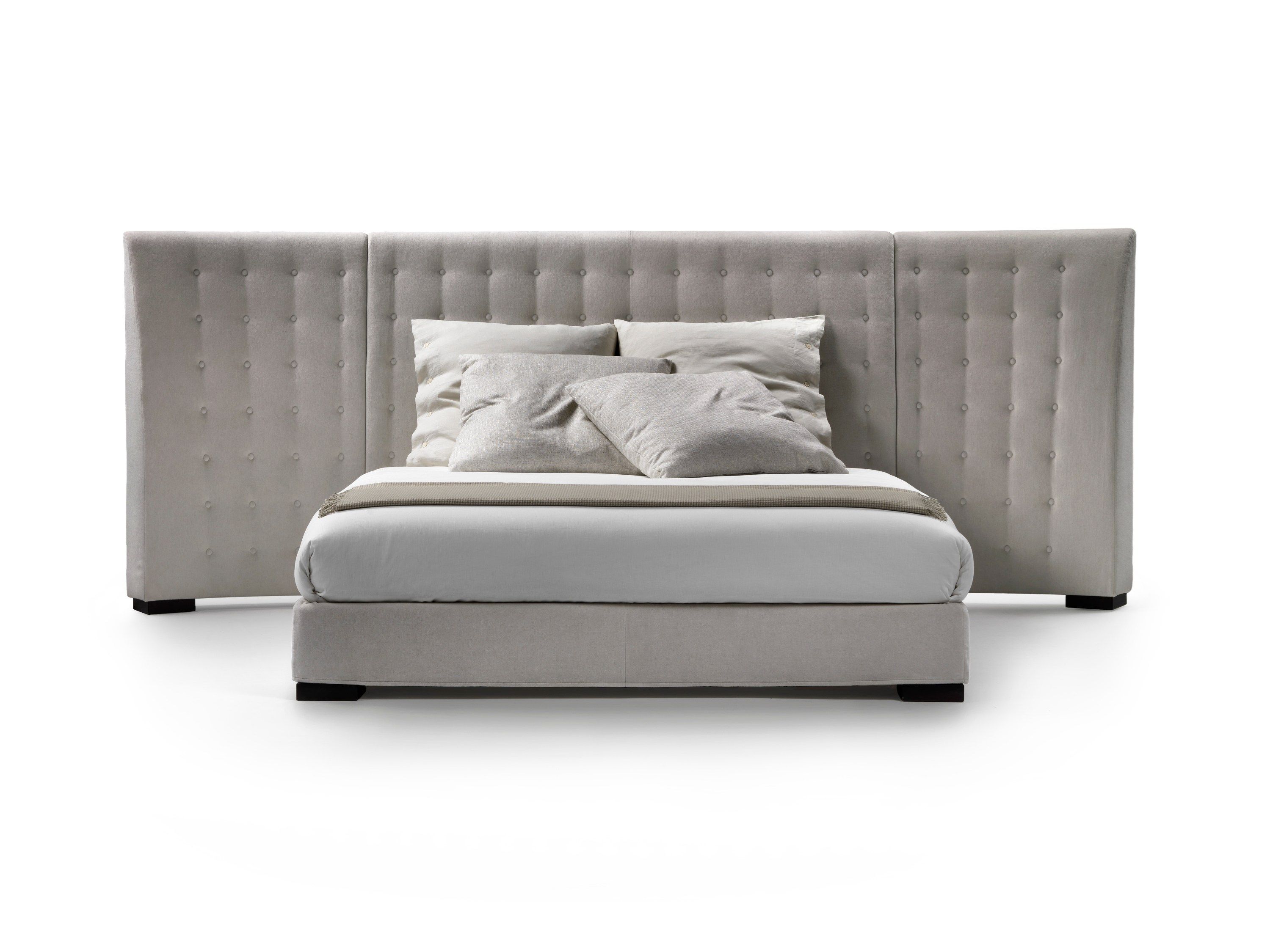 CARESS | Bed By Flexform design John Hutton