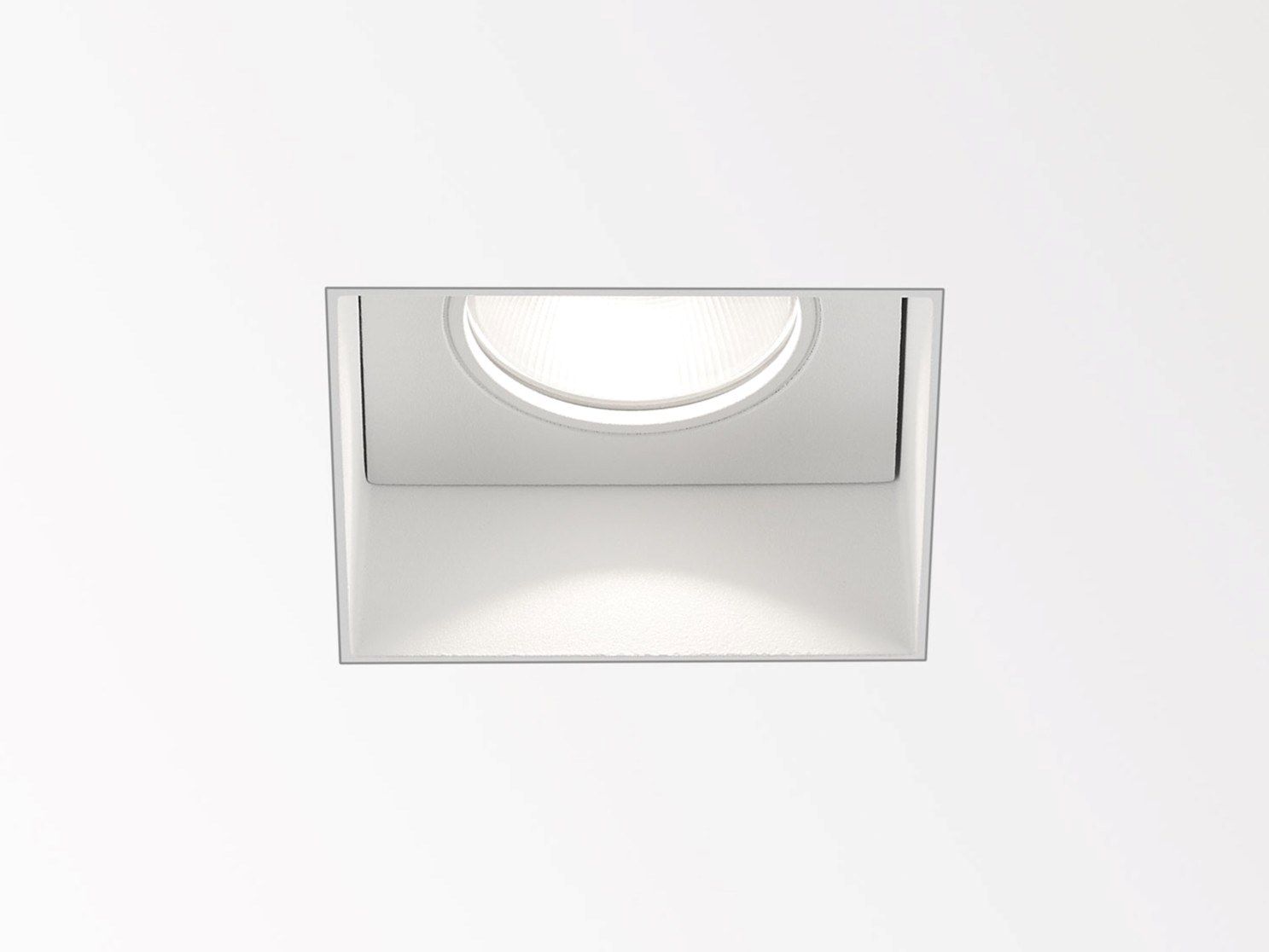 CARREE TRIMLESS LED IP Spotlight By Deltalight