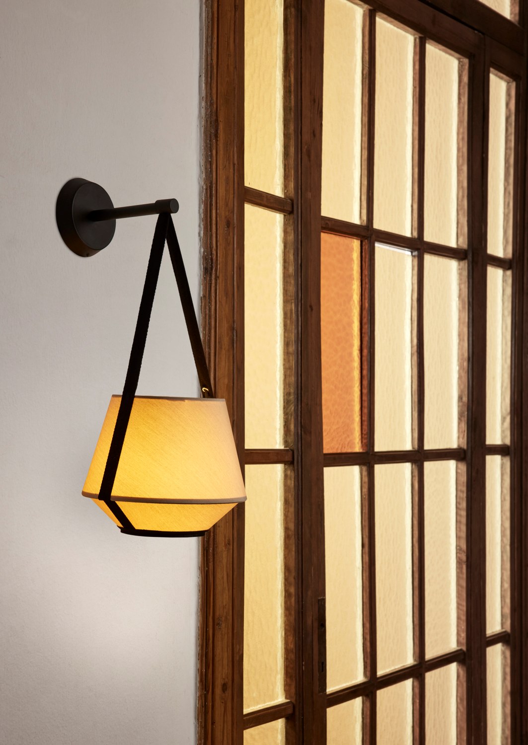 CARRIE | Wall lamp By Forestier design Jette Scheib