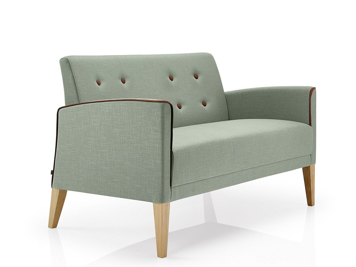 CASSIS | Tufted small sofa By JMS design Francisco Cardoso