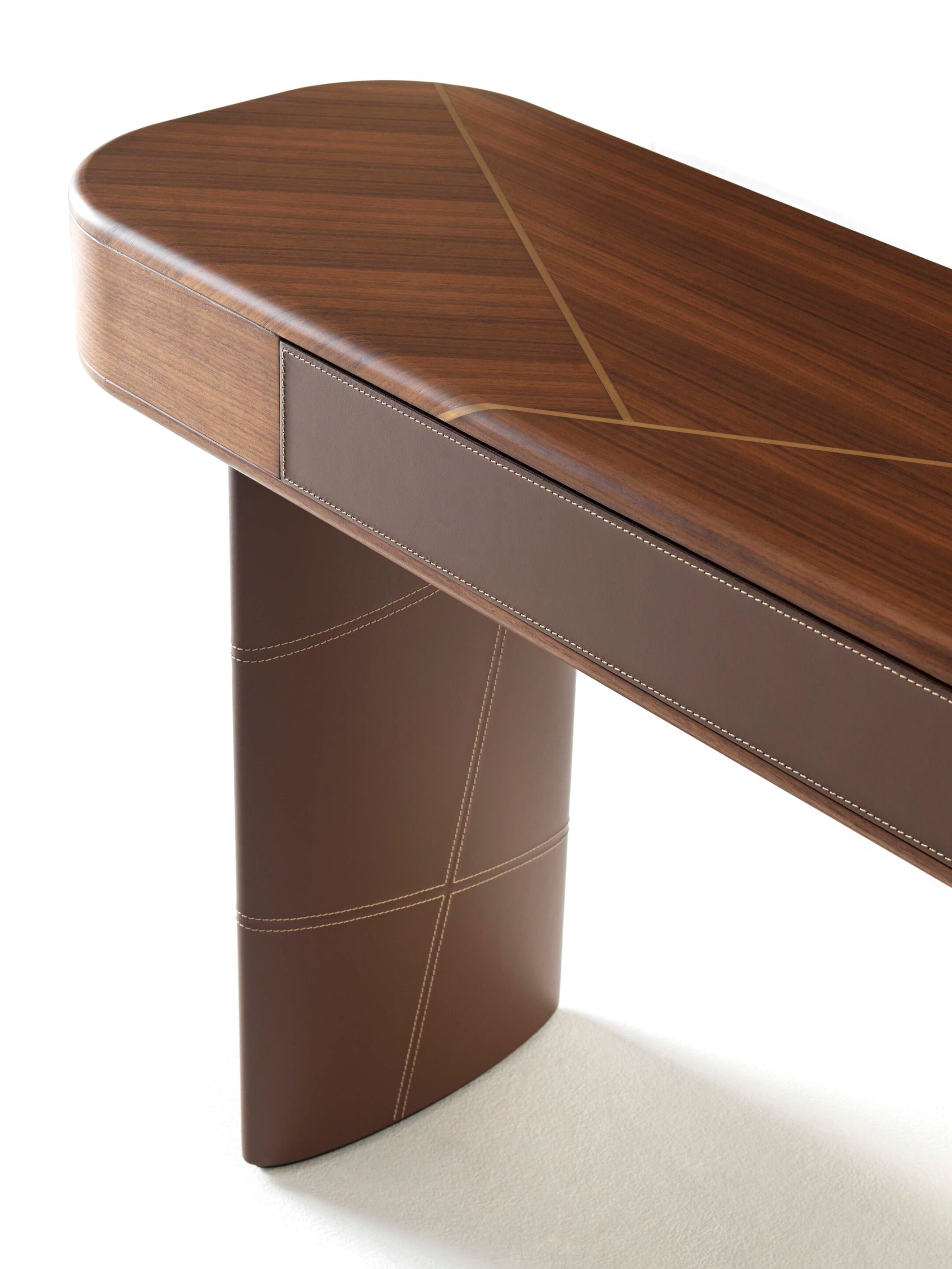 AGAVE Console table By CEPPI