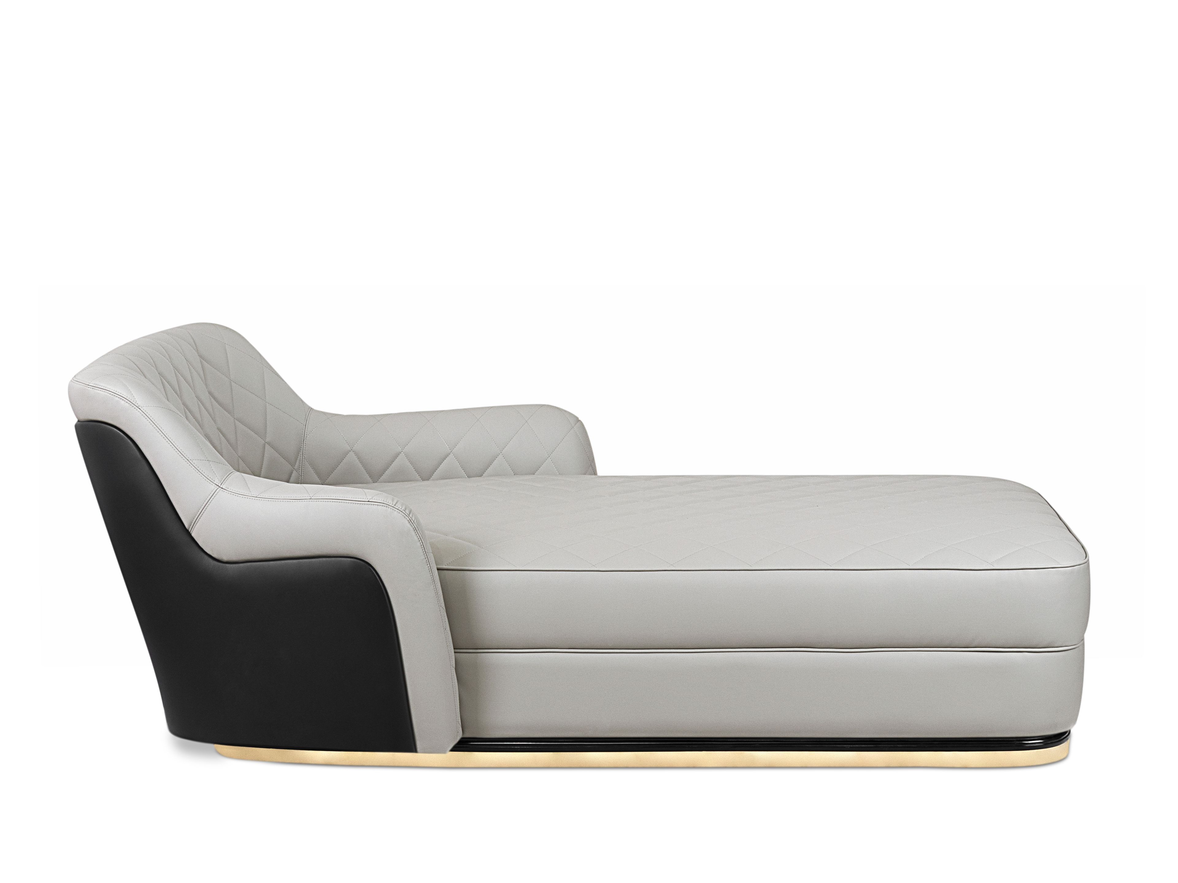 CHARLA Tufted leather chaise longue By LUXXU