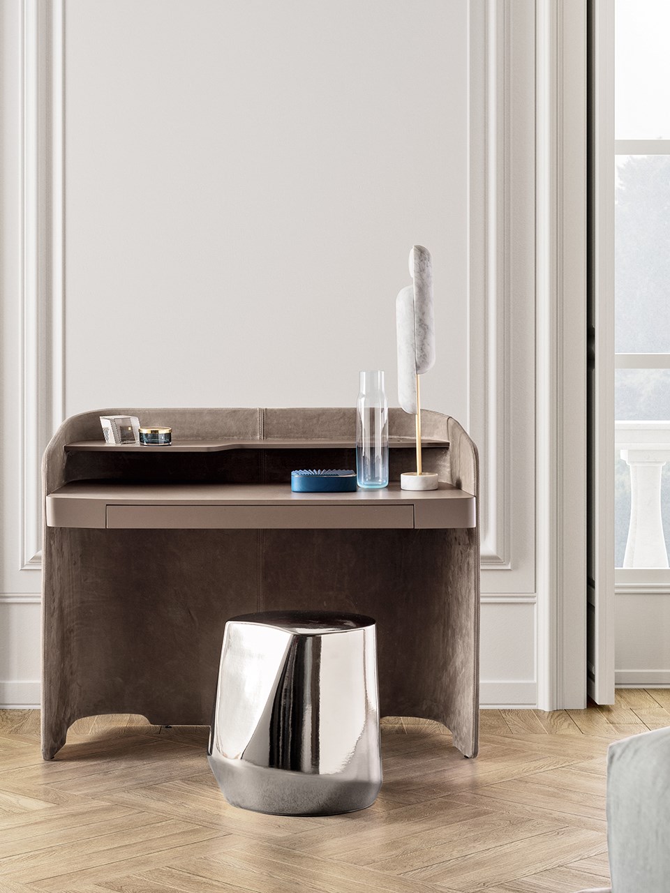 CHLOÉ VANITY Wooden dressing table By Pianca | design Emmanuel Gallina