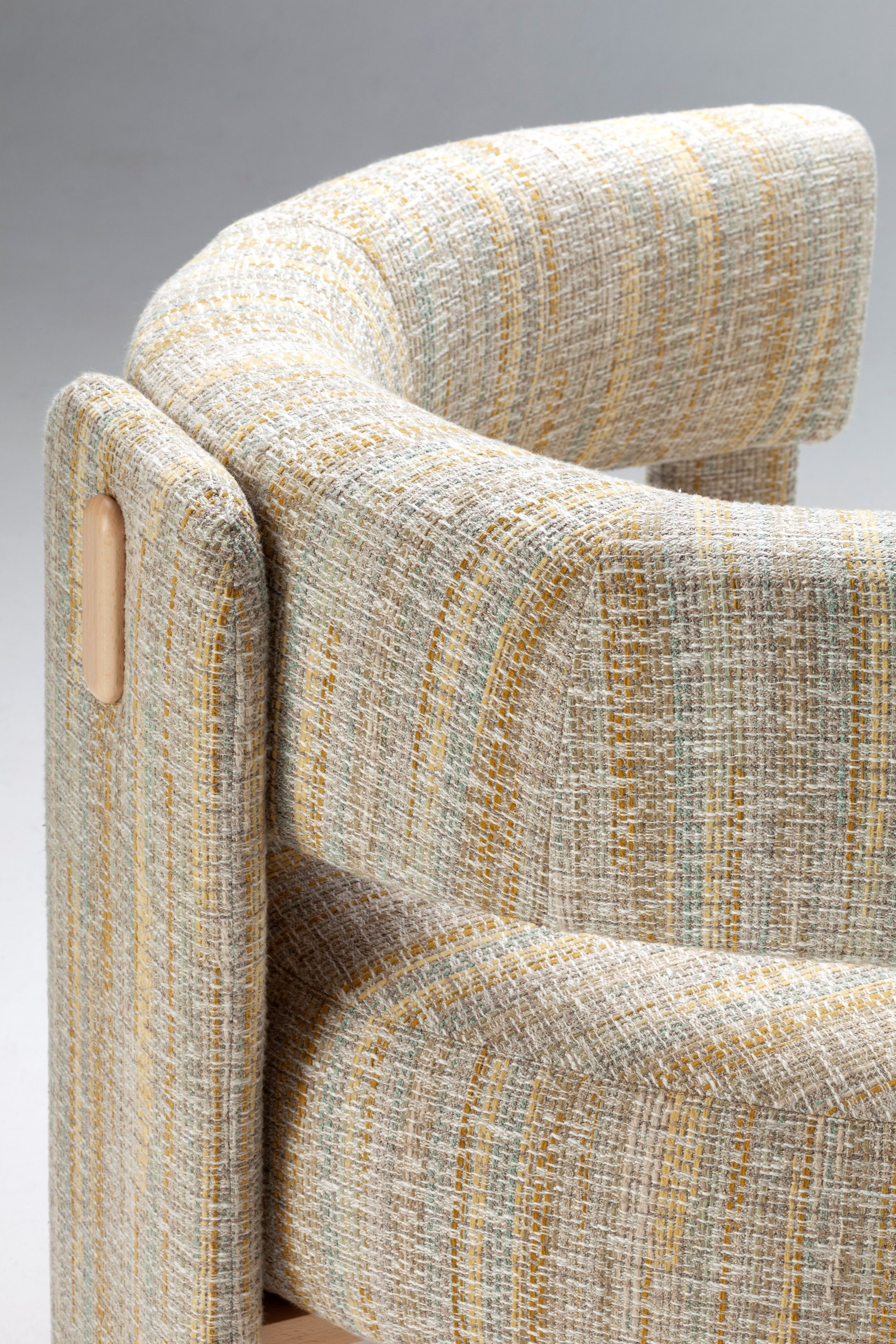 CHOUX Easy chair By Mambo Unlimited Ideas