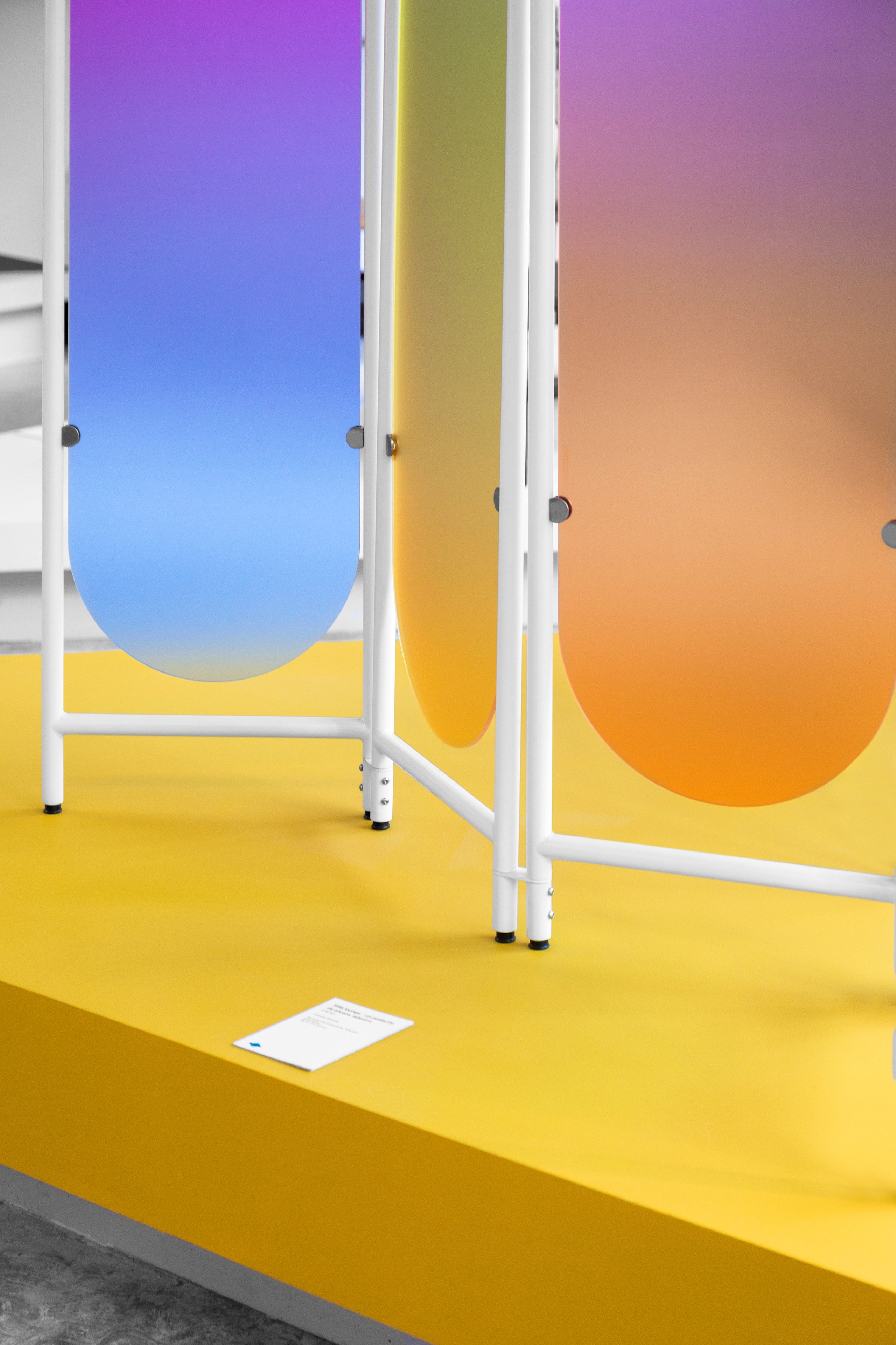 CHROMA room divider By MOVIMENTO