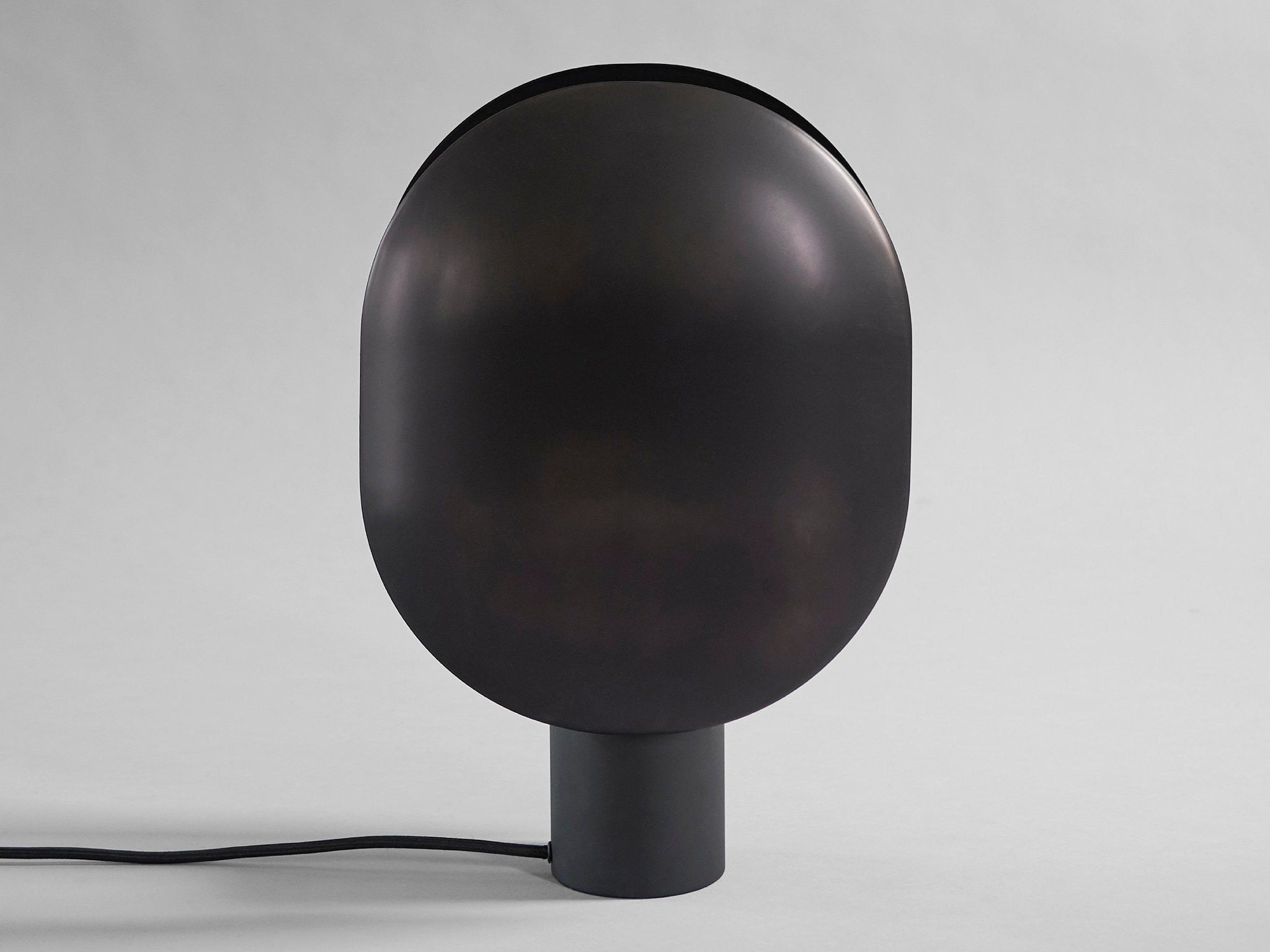 CLAM LED brass table lamp By 101 Copenhagen | design Tommy Hyldahl ...