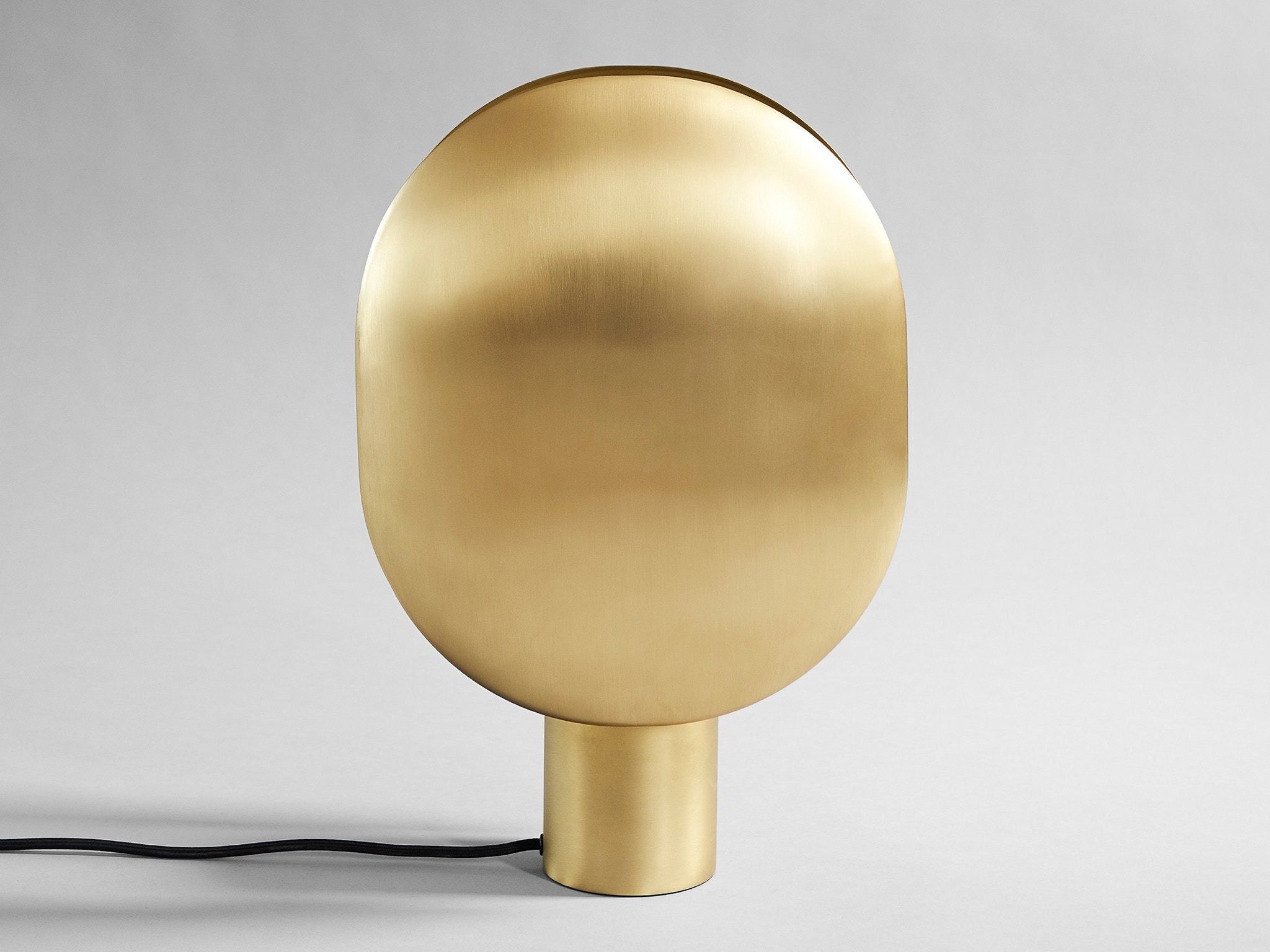 CLAM LED brass table lamp By 101 Copenhagen | design Tommy Hyldahl ...