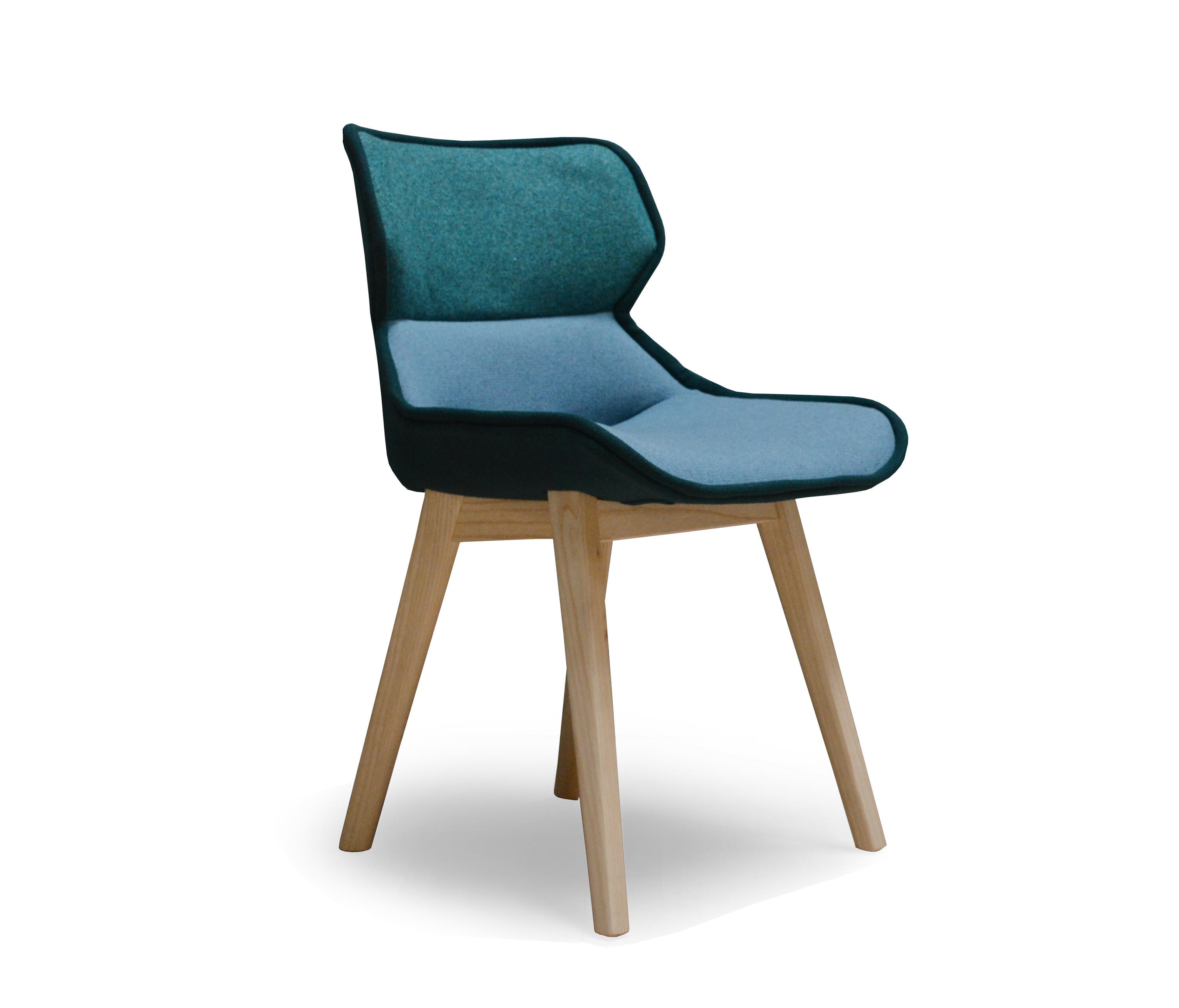 CLARISSA Upholstered chair By Moroso | design Patricia Urquiola