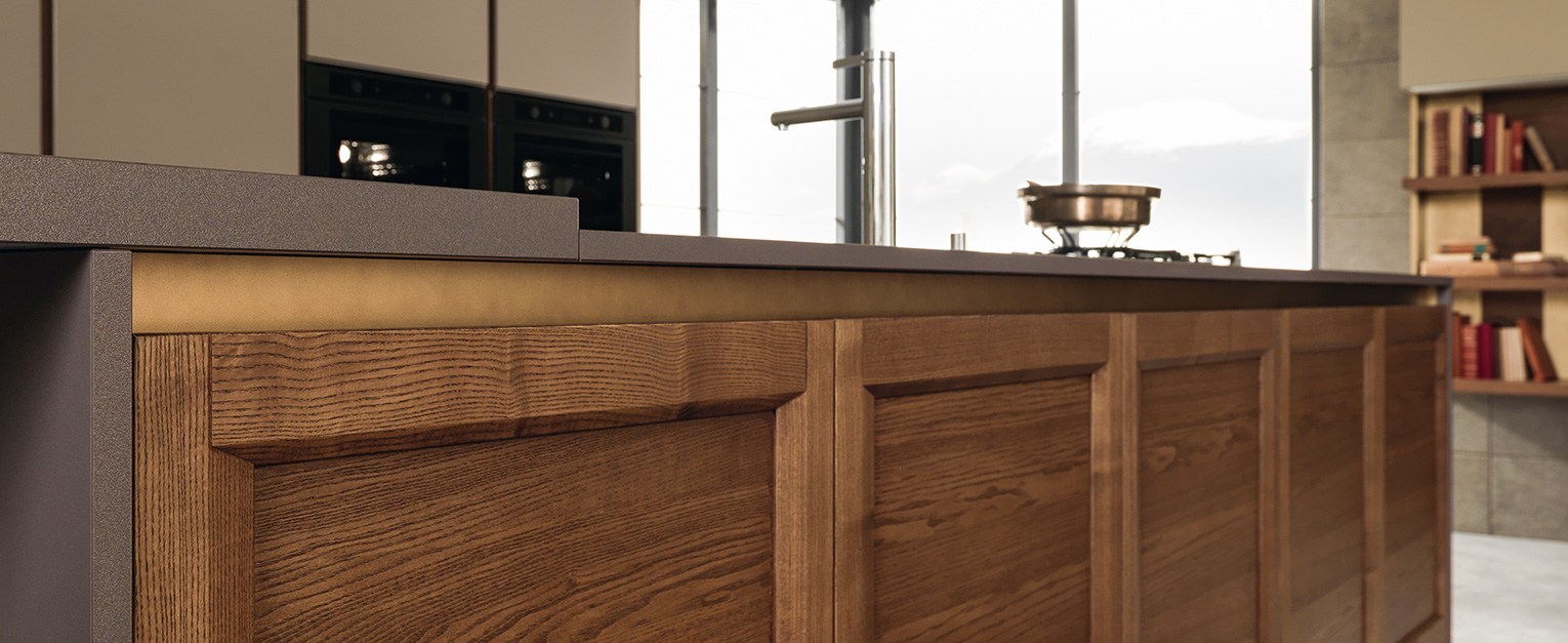 CLASS LINE | Kitchen with island By Febal Casa design Alfredo Zengiaro