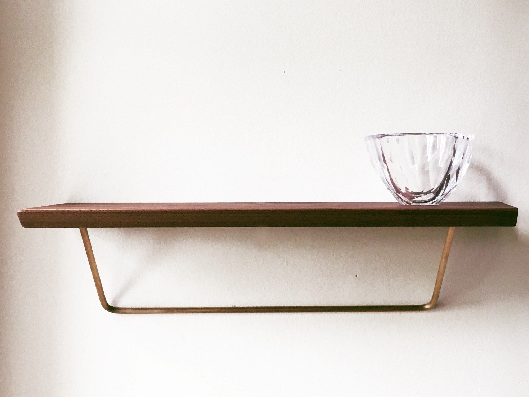 CLASSIC SHELF Wooden wall shelf By AGUSTAV