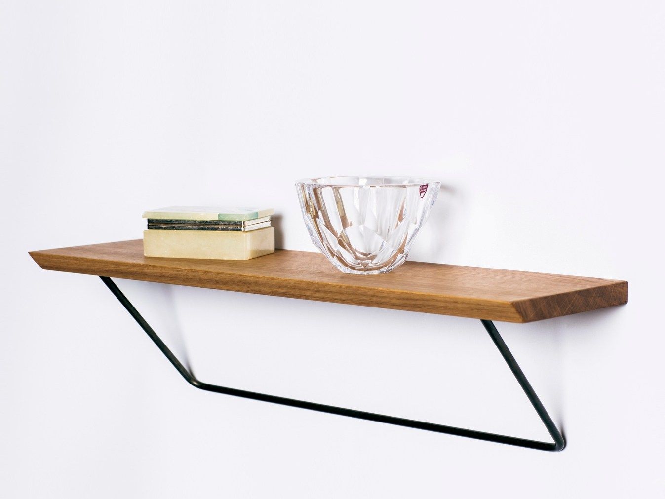 CLASSIC SHELF Wooden wall shelf By AGUSTAV