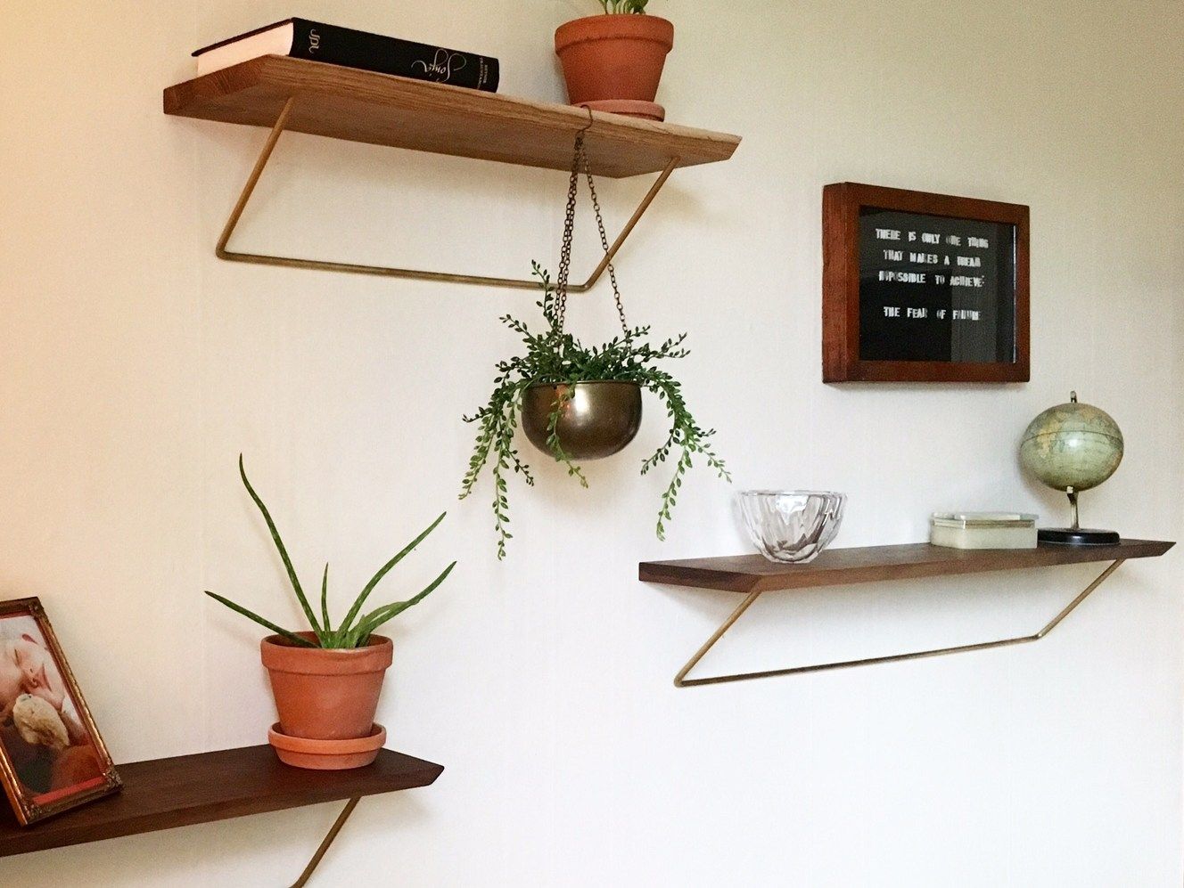 CLASSIC SHELF Wooden wall shelf By AGUSTAV