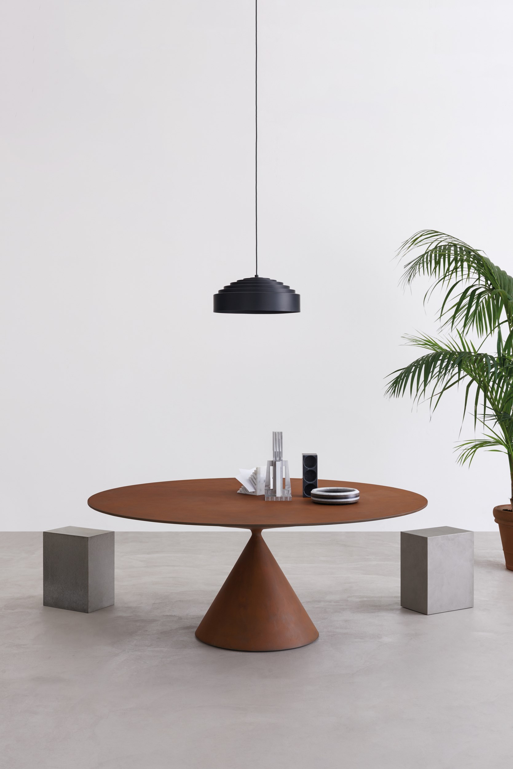 CLAY Mesa By Desalto Design Marc Krusin