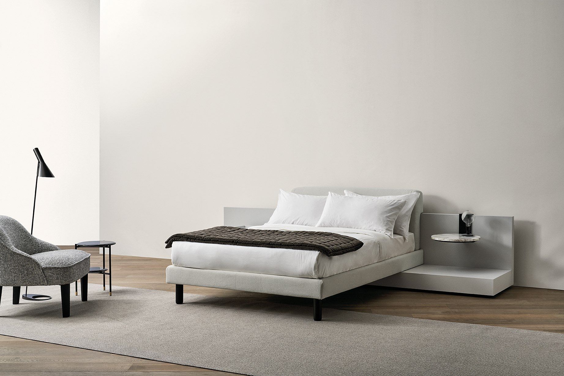 CLIFF | Bed By Meridiani design Andrea Parisio