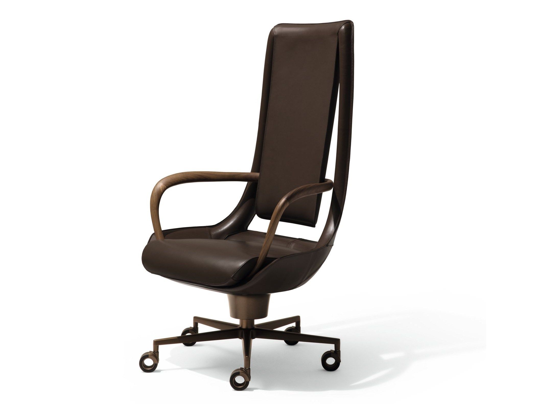 CLIP executive chair By Giorgetti design m2atelier studio