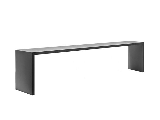 CLOSED H110CM table By Andreu World