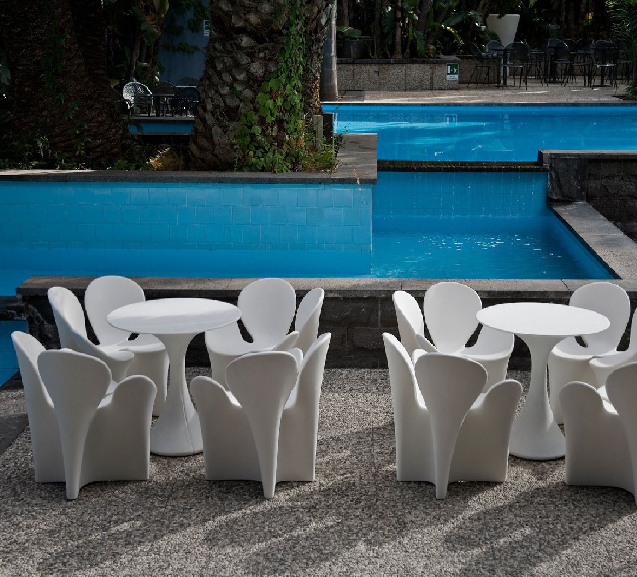 CLOVER Easy chair By Driade | design Ron Arad