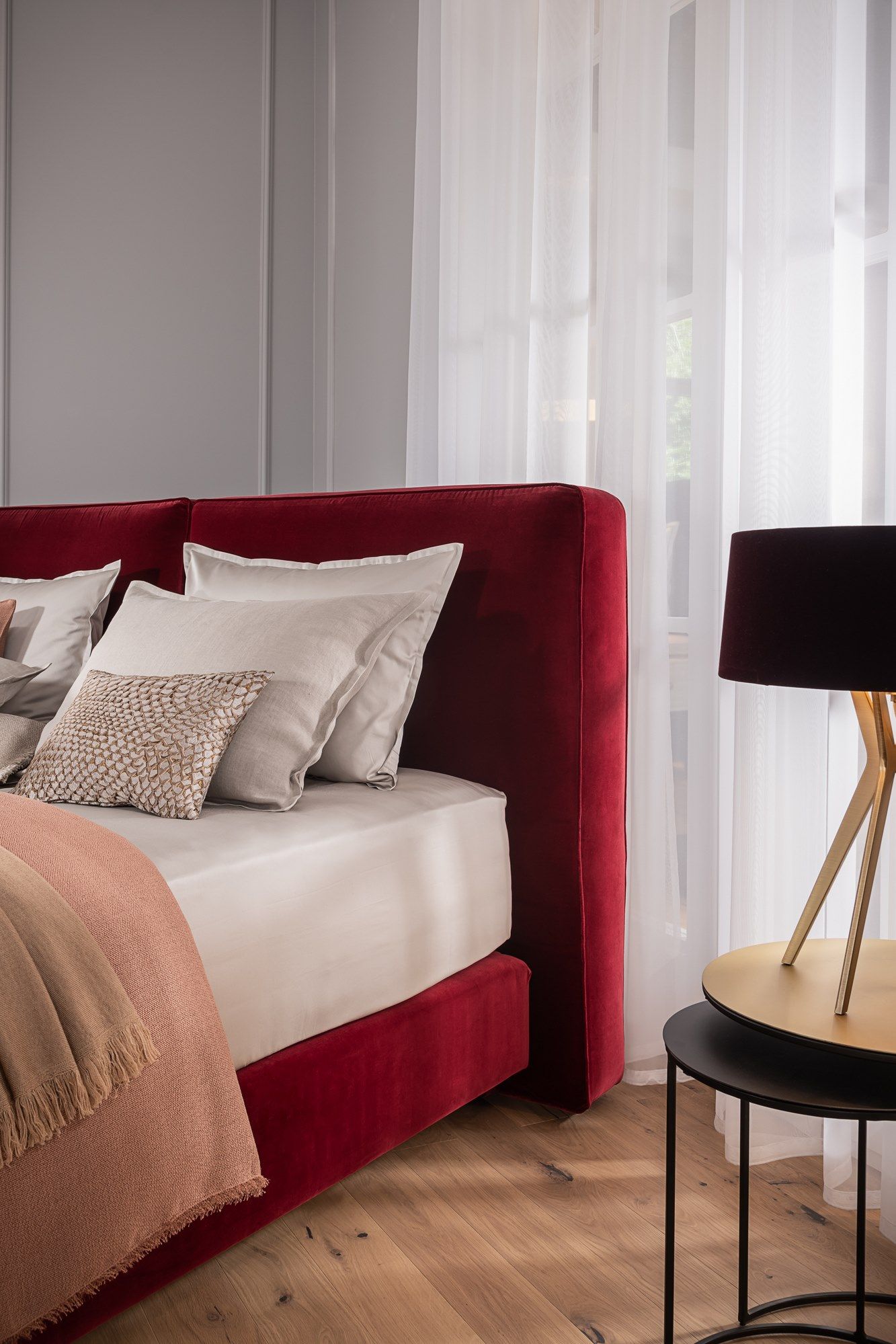 High headboard CLUB By Tréca design Andreas Weber