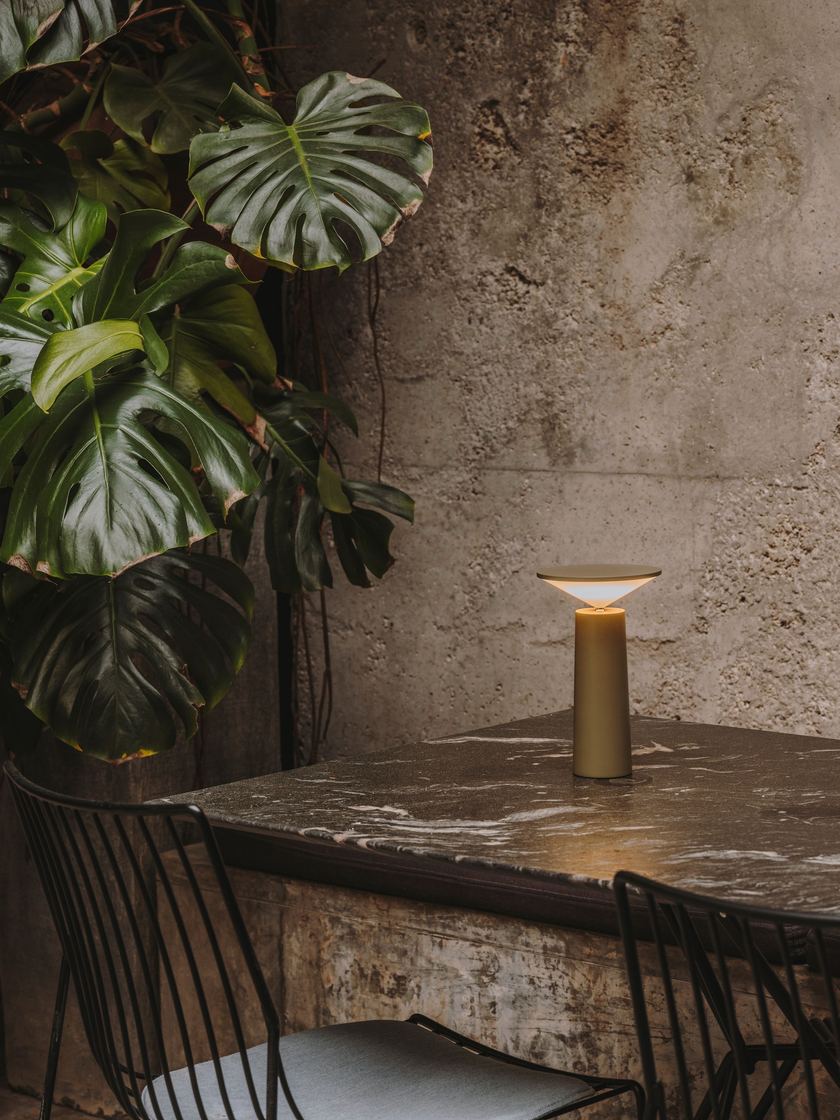 COCKTAIL LED adjustable aluminium table lamp By LedsC4 | design ...