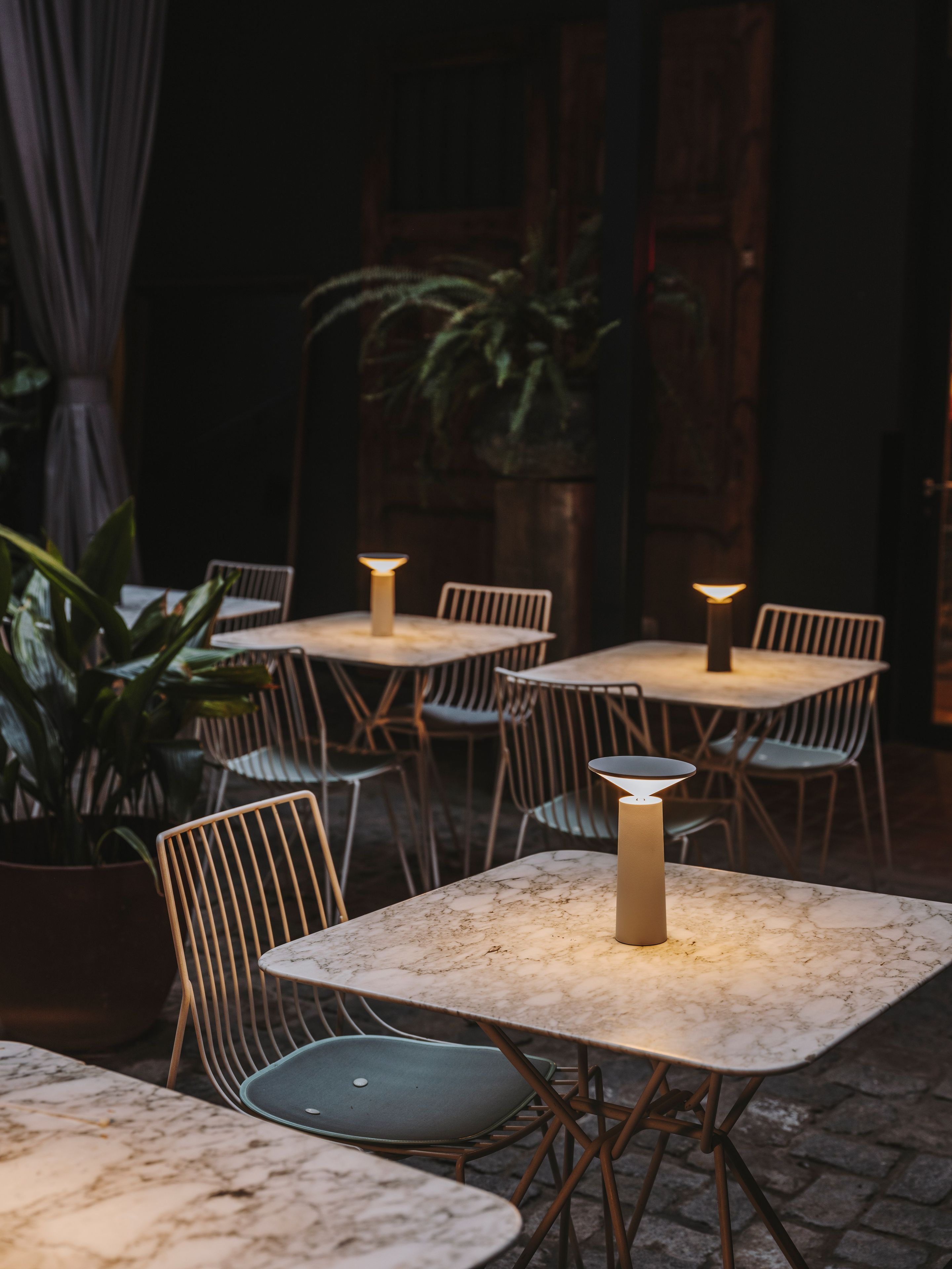 COCKTAIL LED adjustable aluminium table lamp By LedsC4 | design ...