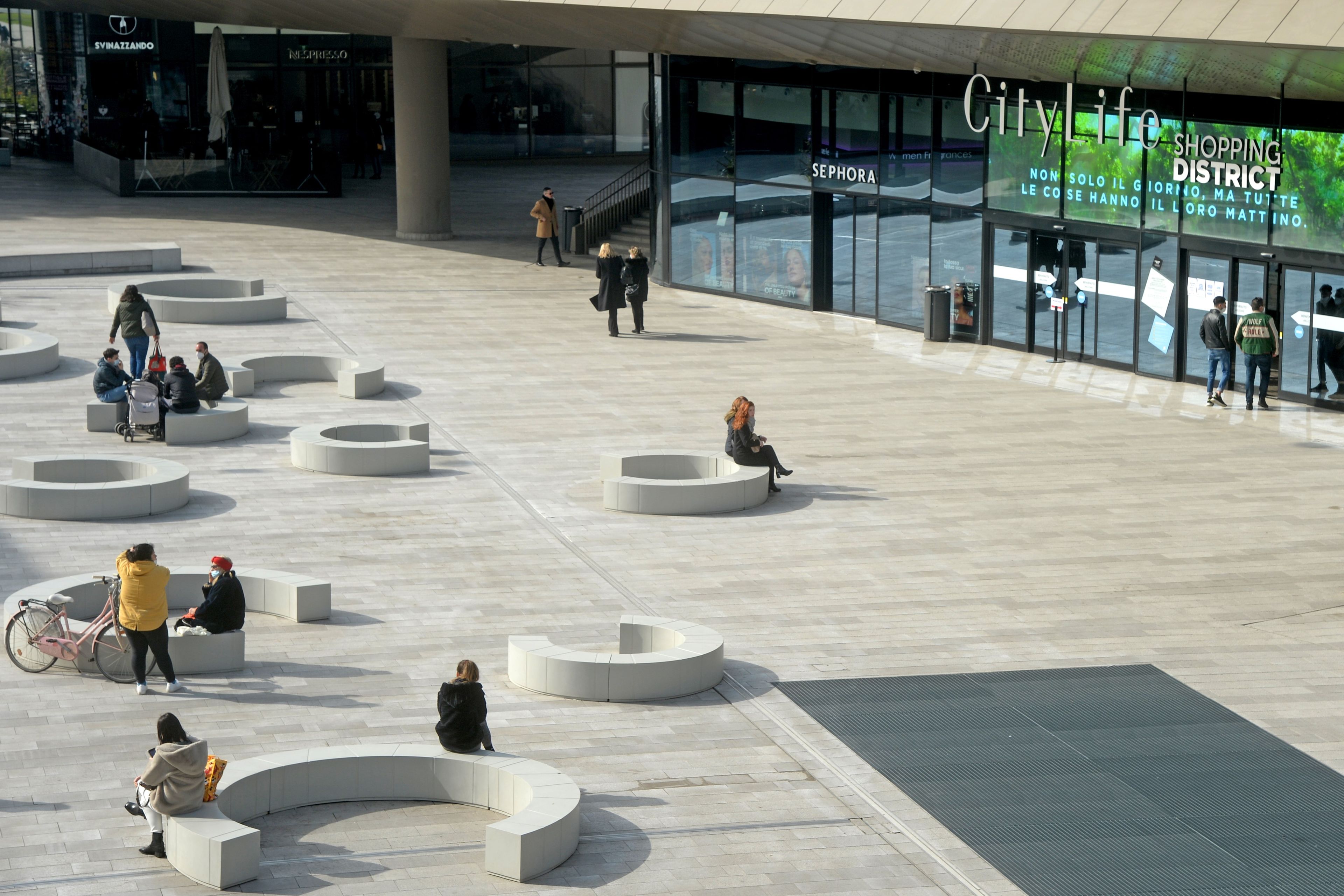 COCO HPRC® modular Bench By LAB23 | design One Works