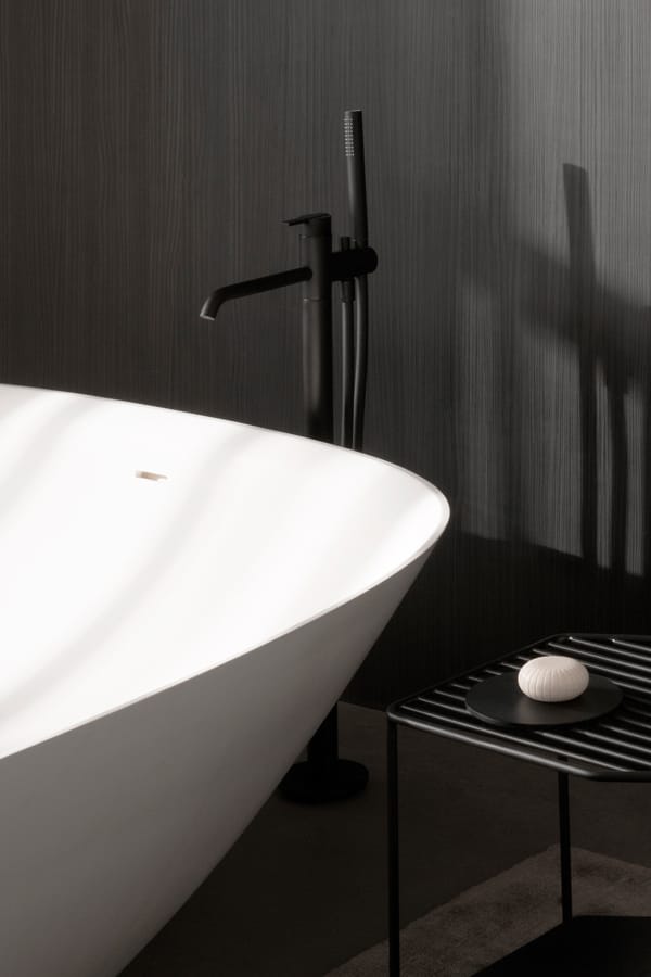 CODE | Robinet pour baignoire avec douchette Collection Code By INBANI