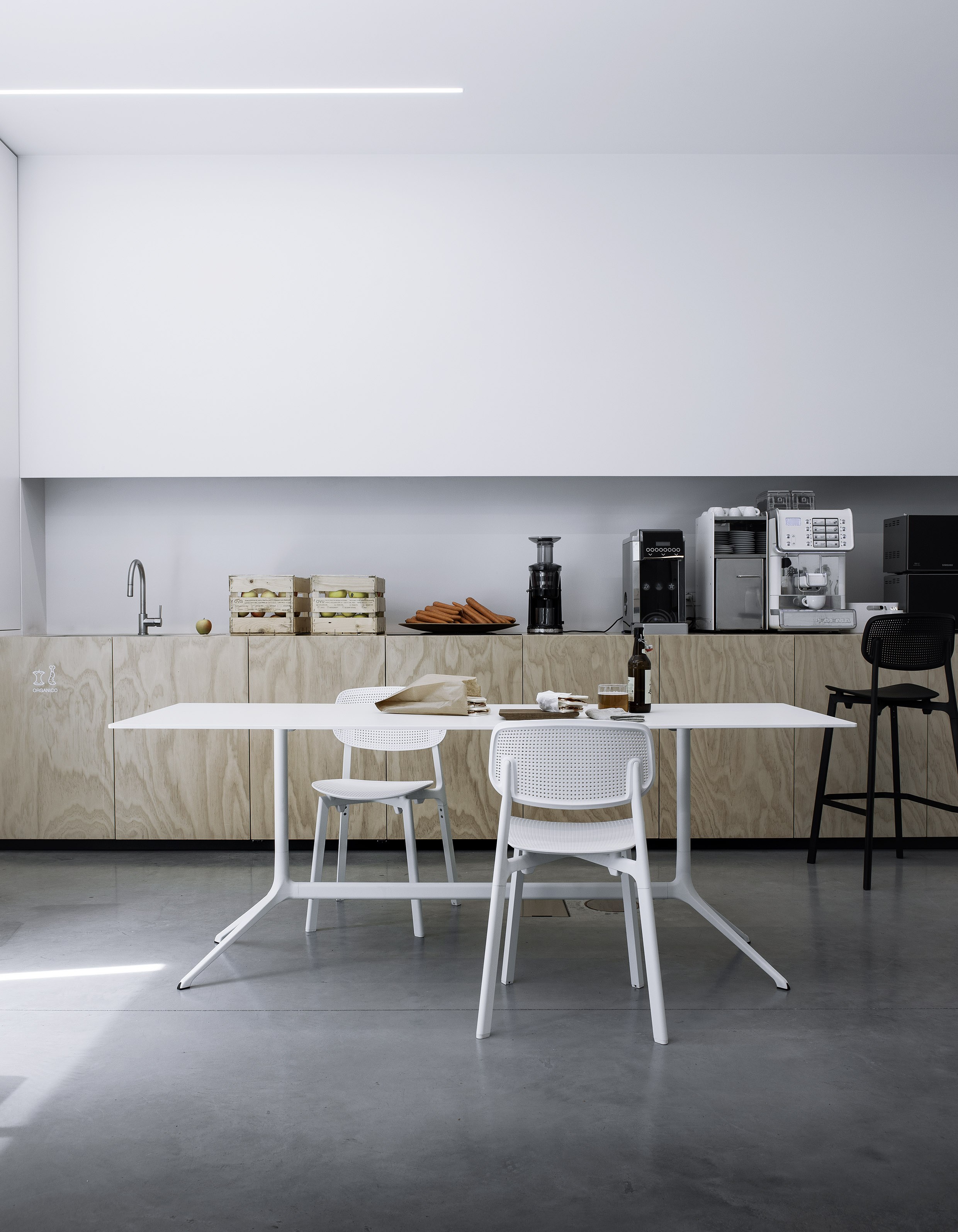COLANDER | Chair By Kristalia design Patrick Norguet
