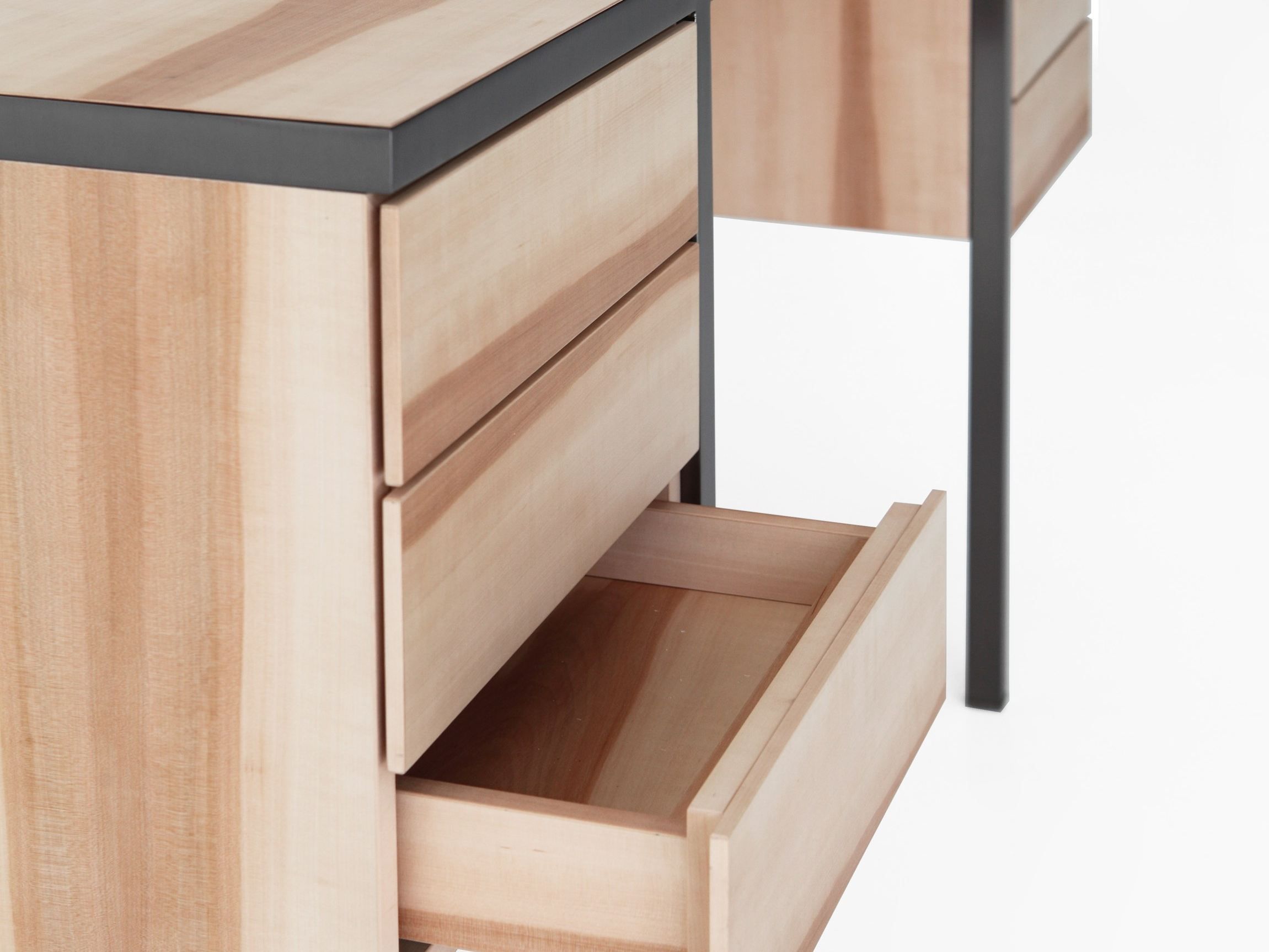 Rectangular writing desk COLLECTOR By Porro design GamFratesi Design