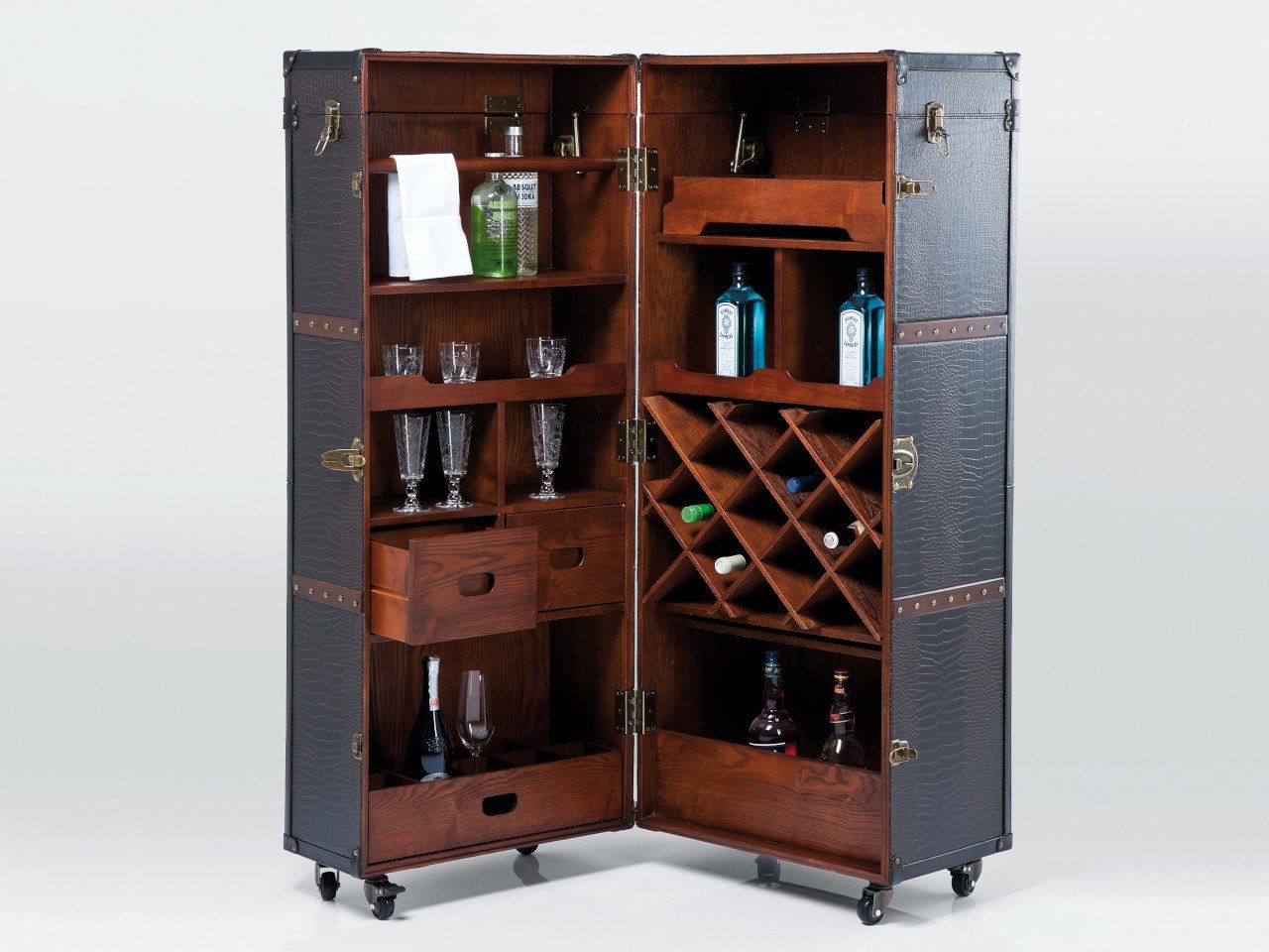 COLONIAL | Bar cabinet By KARE Design