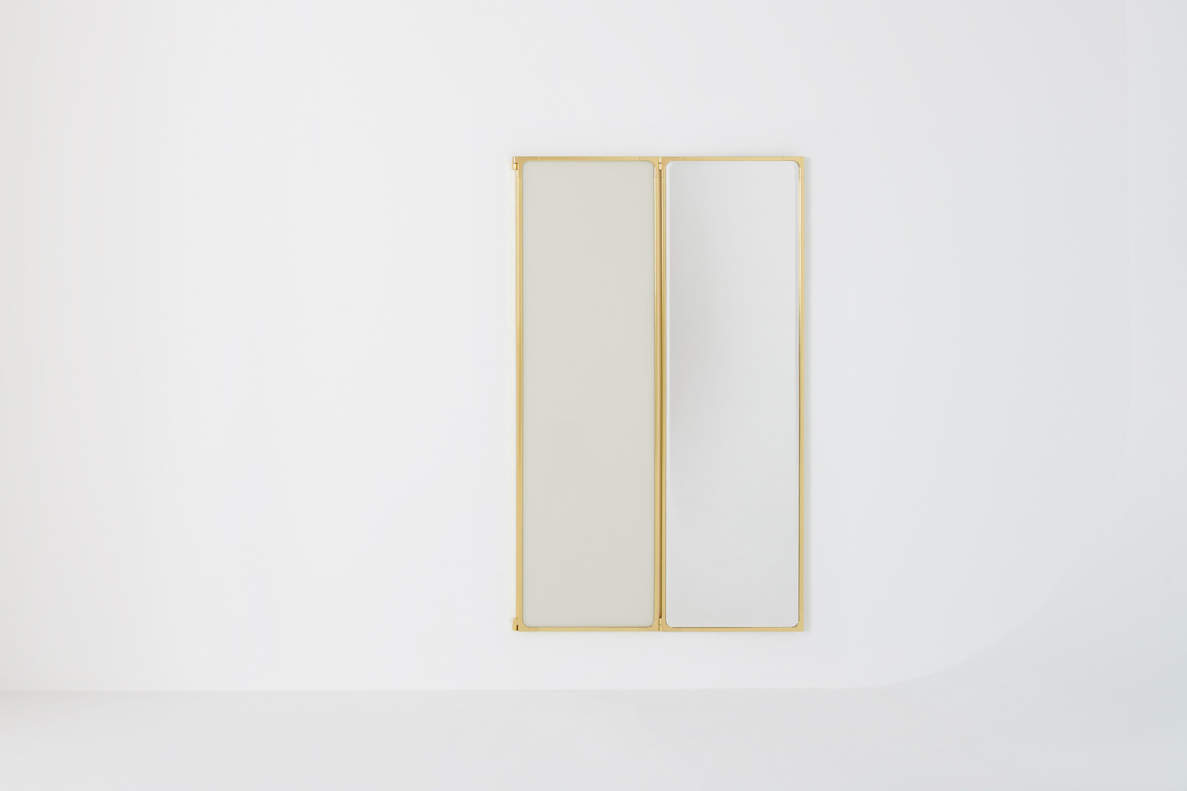 COMO - THREE PANELS Mirror By Glas Italia | design Barber & Osgerby