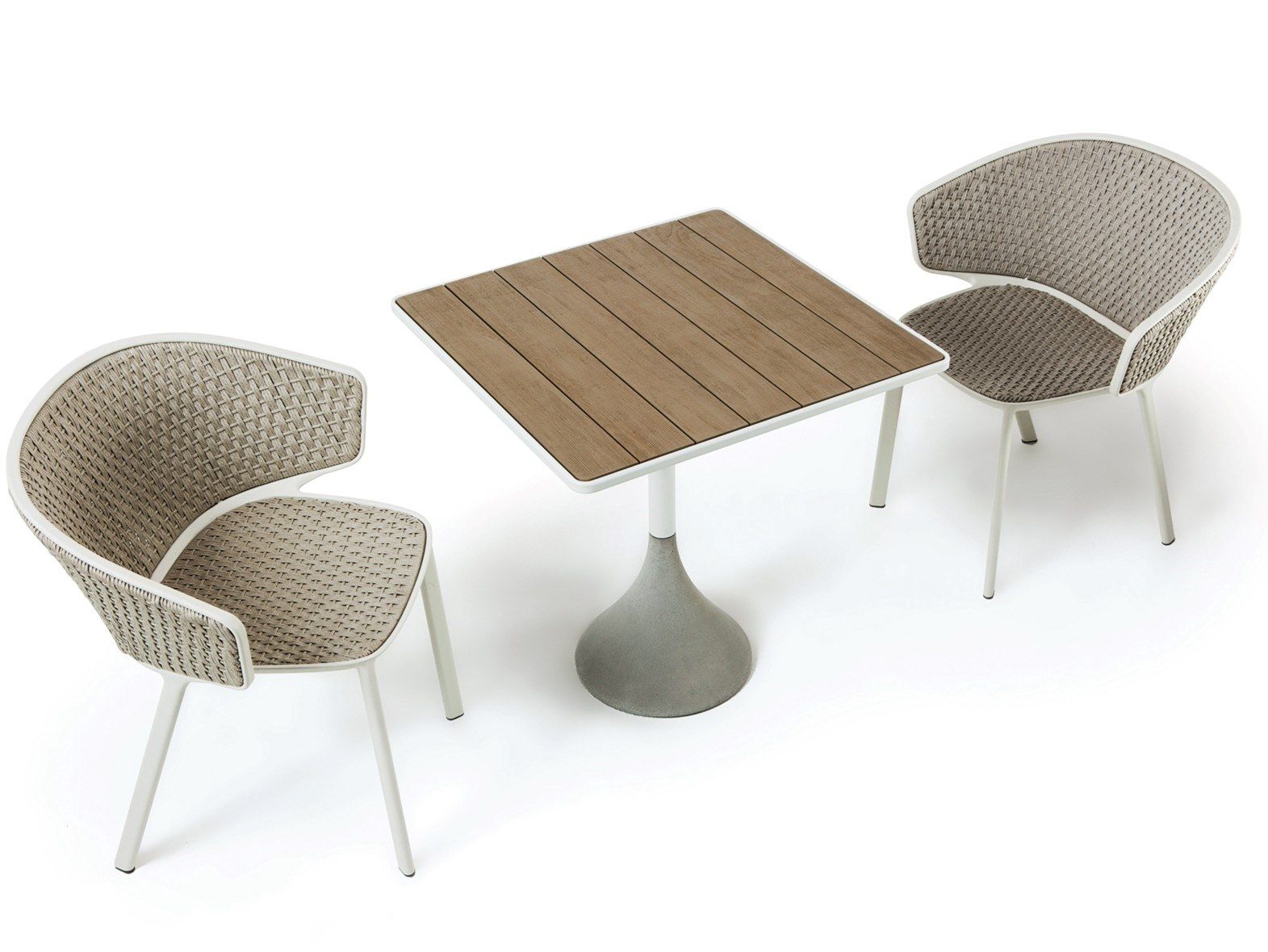 CONCRETO Square garden table By Ethimo | design Luca Nichetto