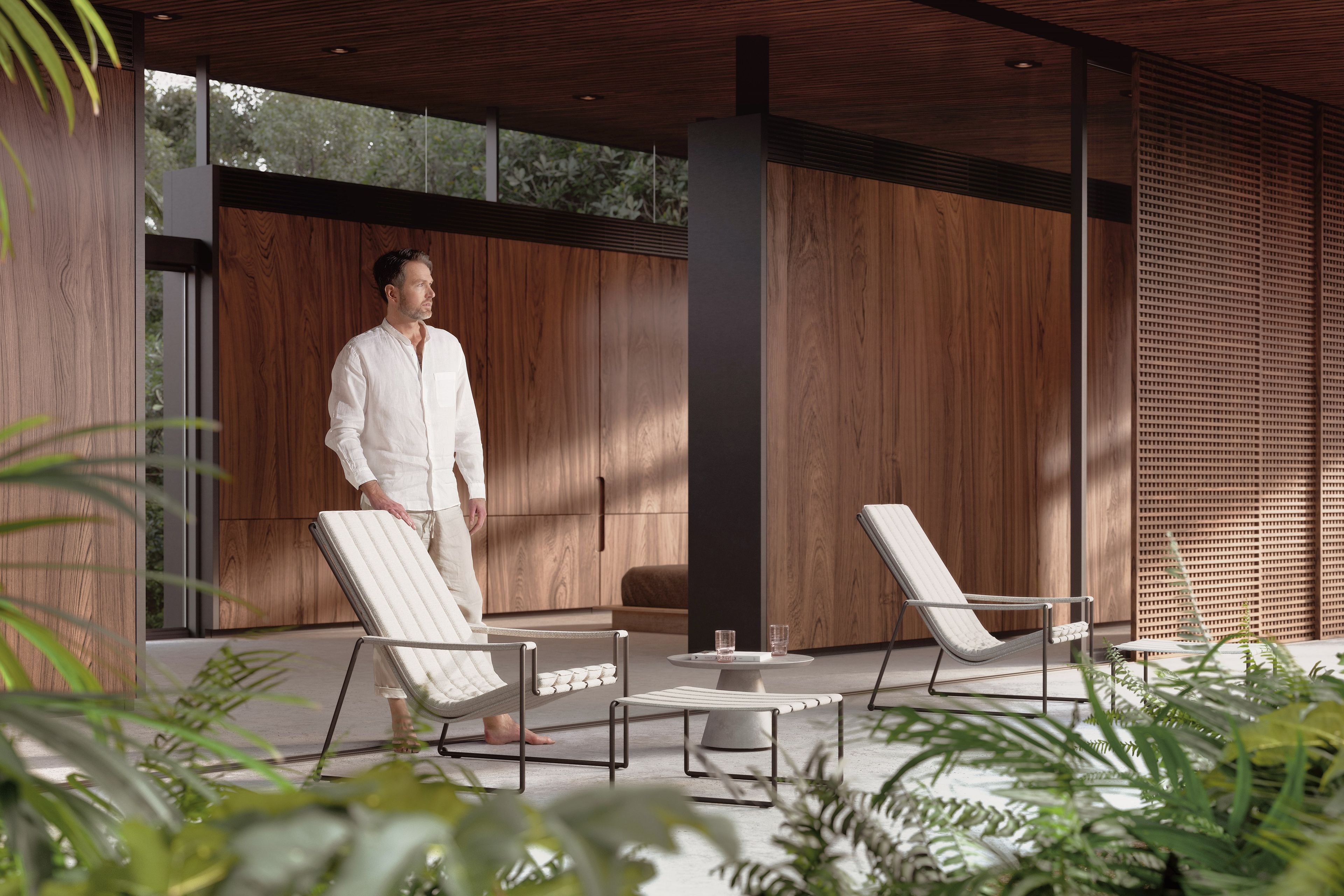 CONIX Round Ductal® garden side table By Royal Botania