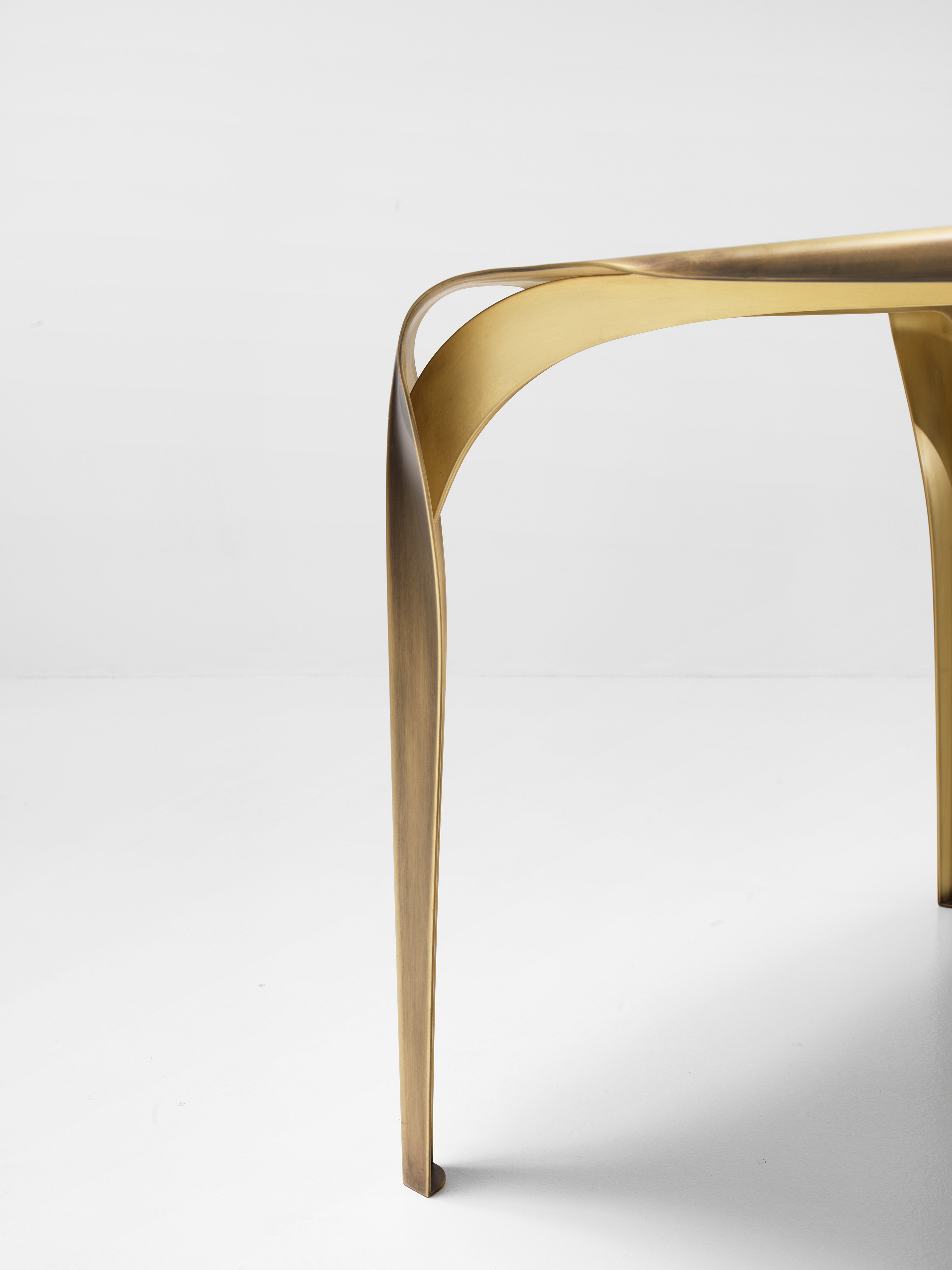 CONVIVIUM 桌子 By DE CASTELLI | design Nikita Bettoni