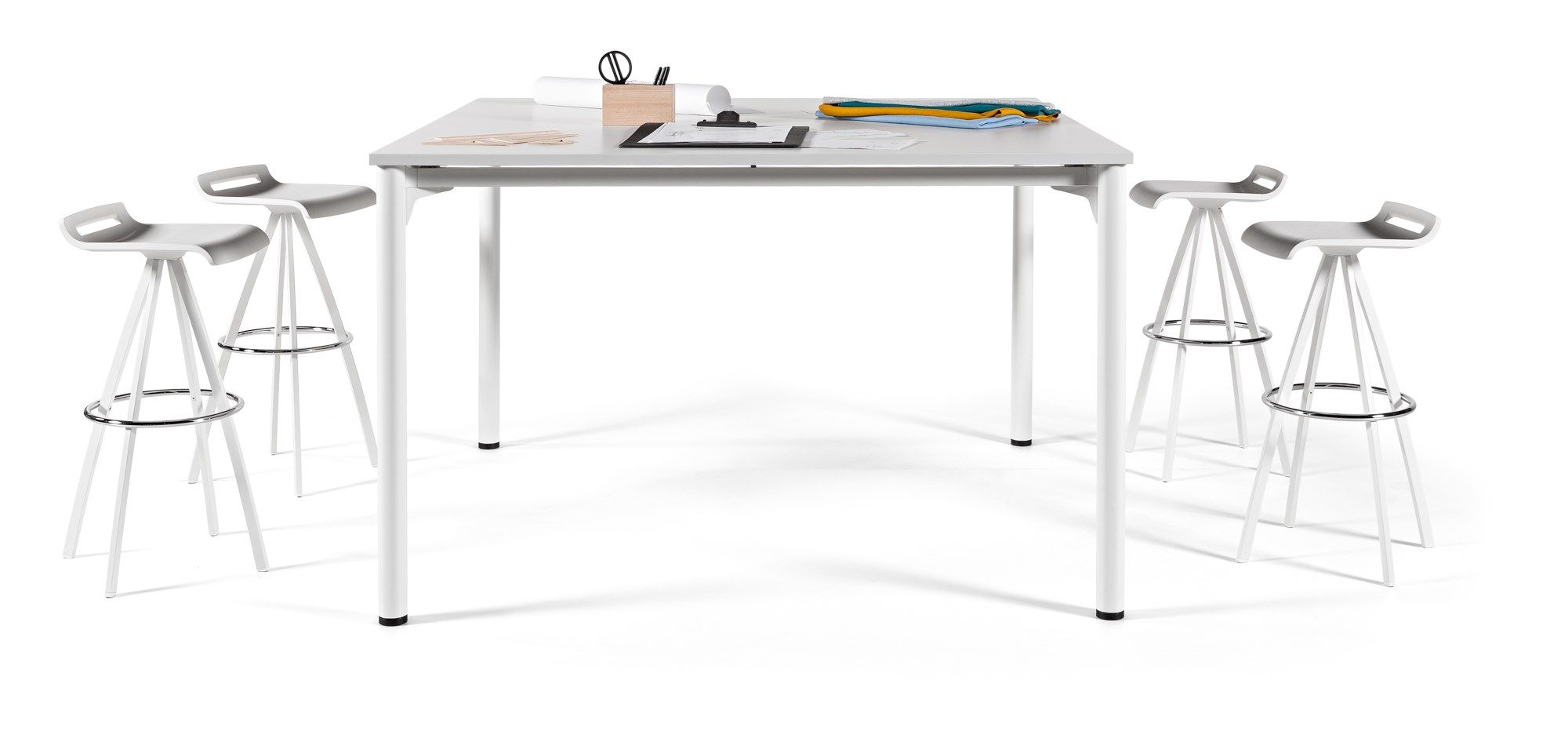 COOL E100 Square High meeting table By ACTIU