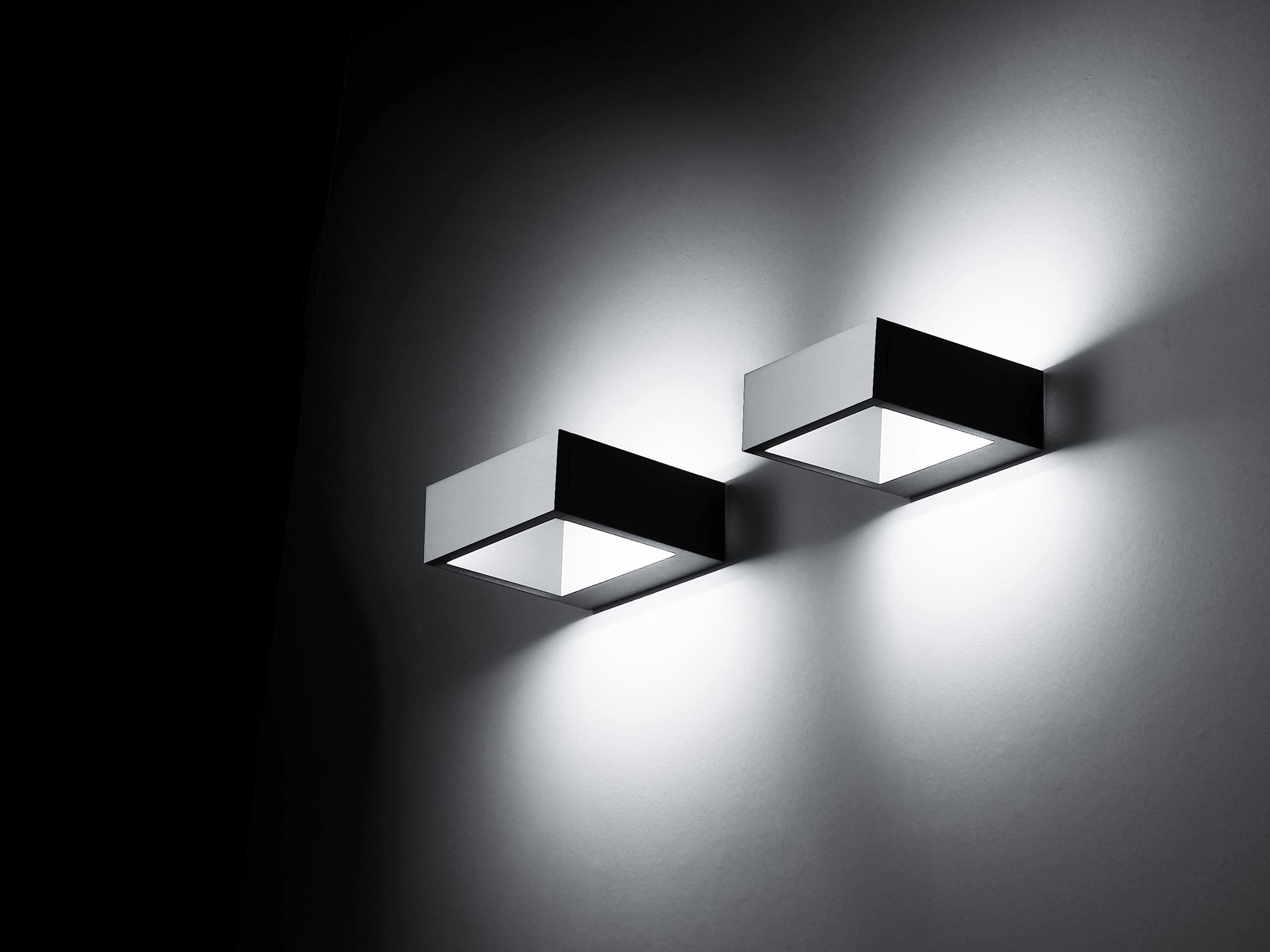 COOL SQUARE | Outdoor wall Lamp By SIMES