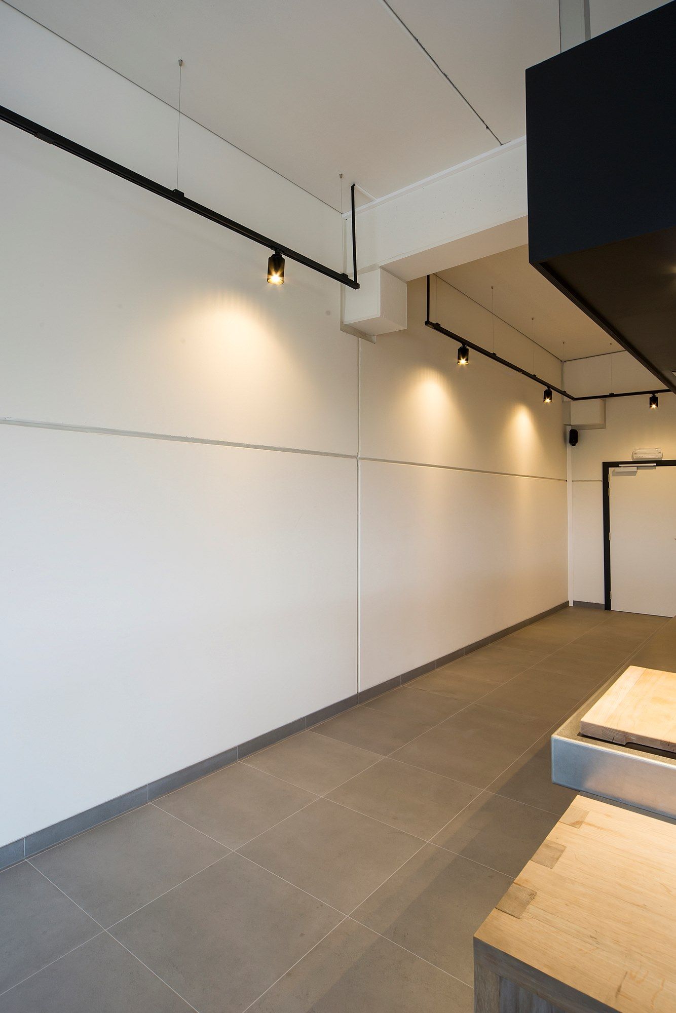 COOLFIN LED aluminium track-Light By Dark