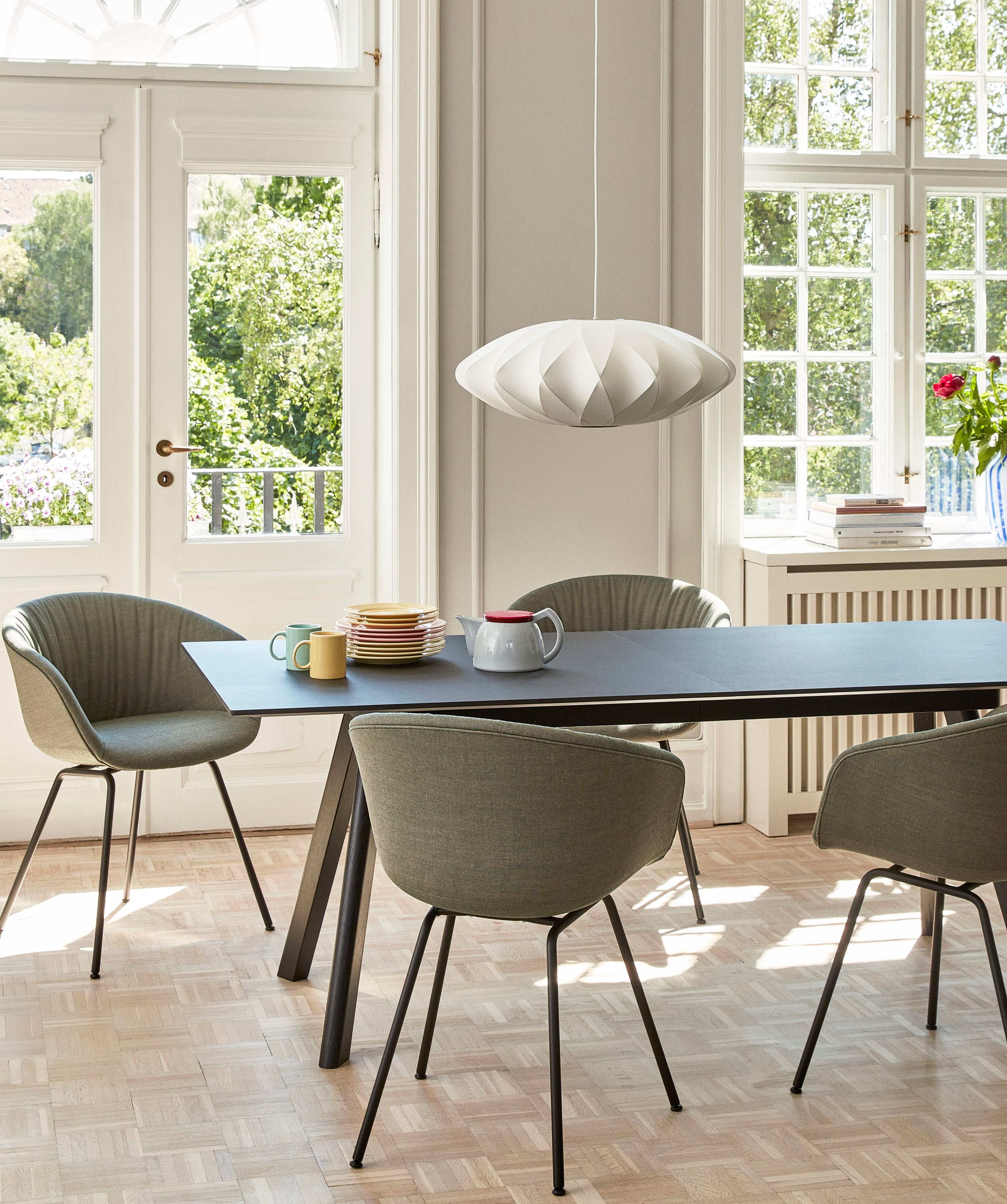 COPENHAGUE CPH 30 EXTENDABLE Table By Hay | design Ronan & Erwan Bouroullec