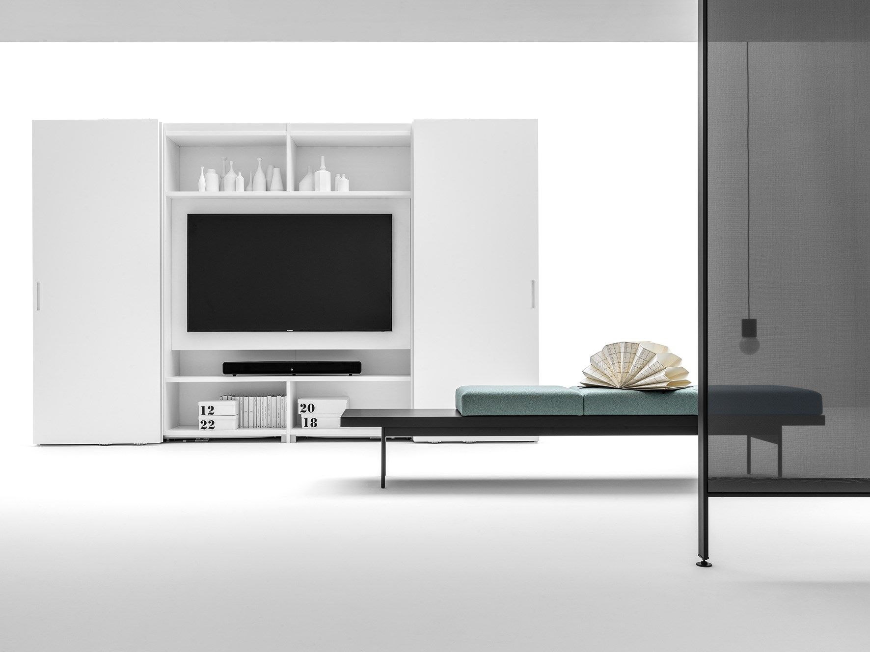 CORE | Wardrobe with built-in TV By Caccaro design R&S Caccaro