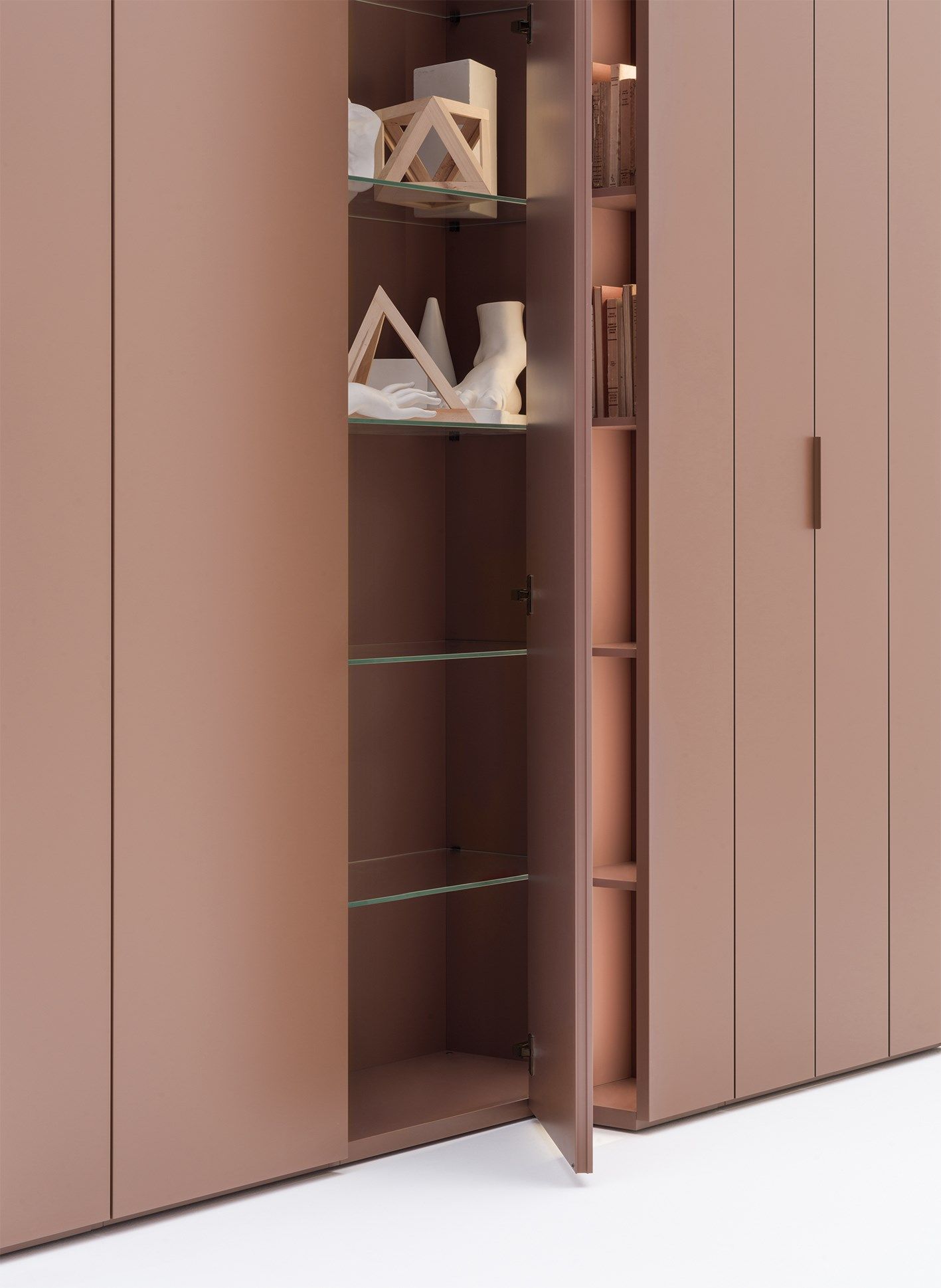 CORE | Wooden wardrobe By Caccaro design R&S Caccaro
