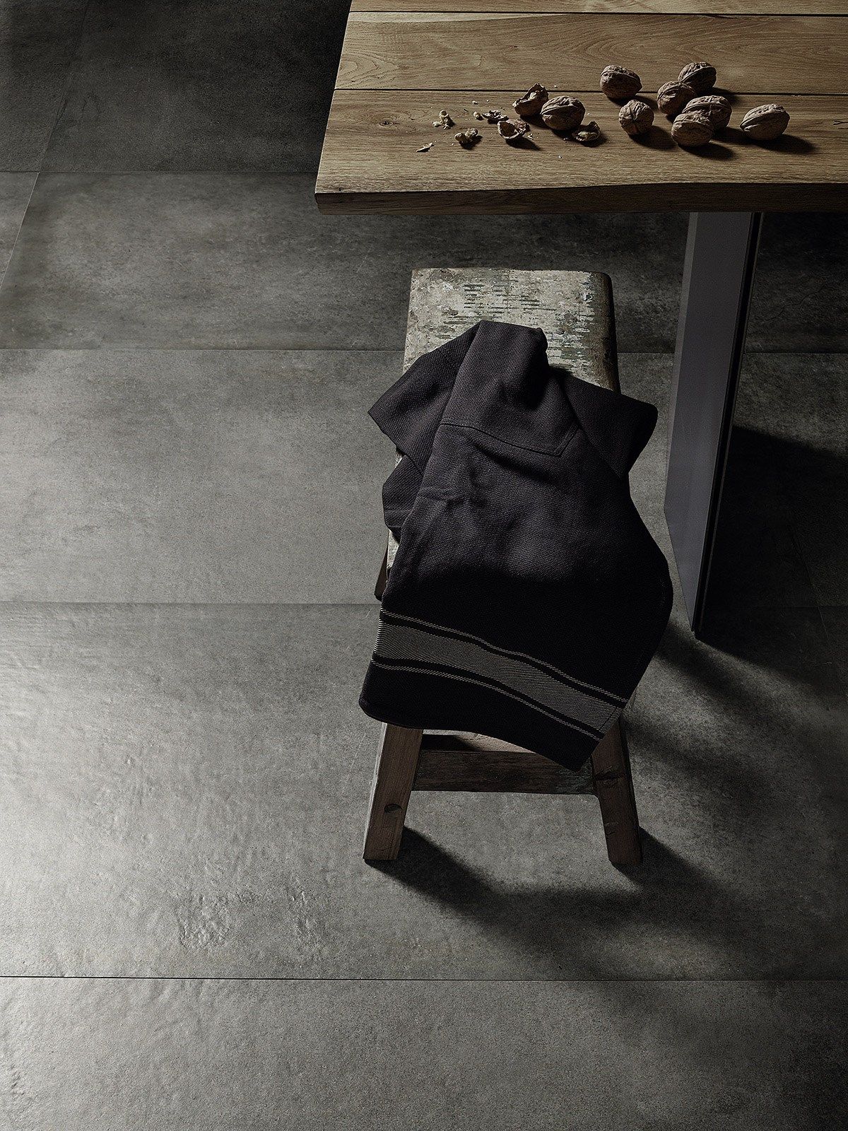 Full-body porcelain stoneware wall/floor tiles with terracotta effect ...