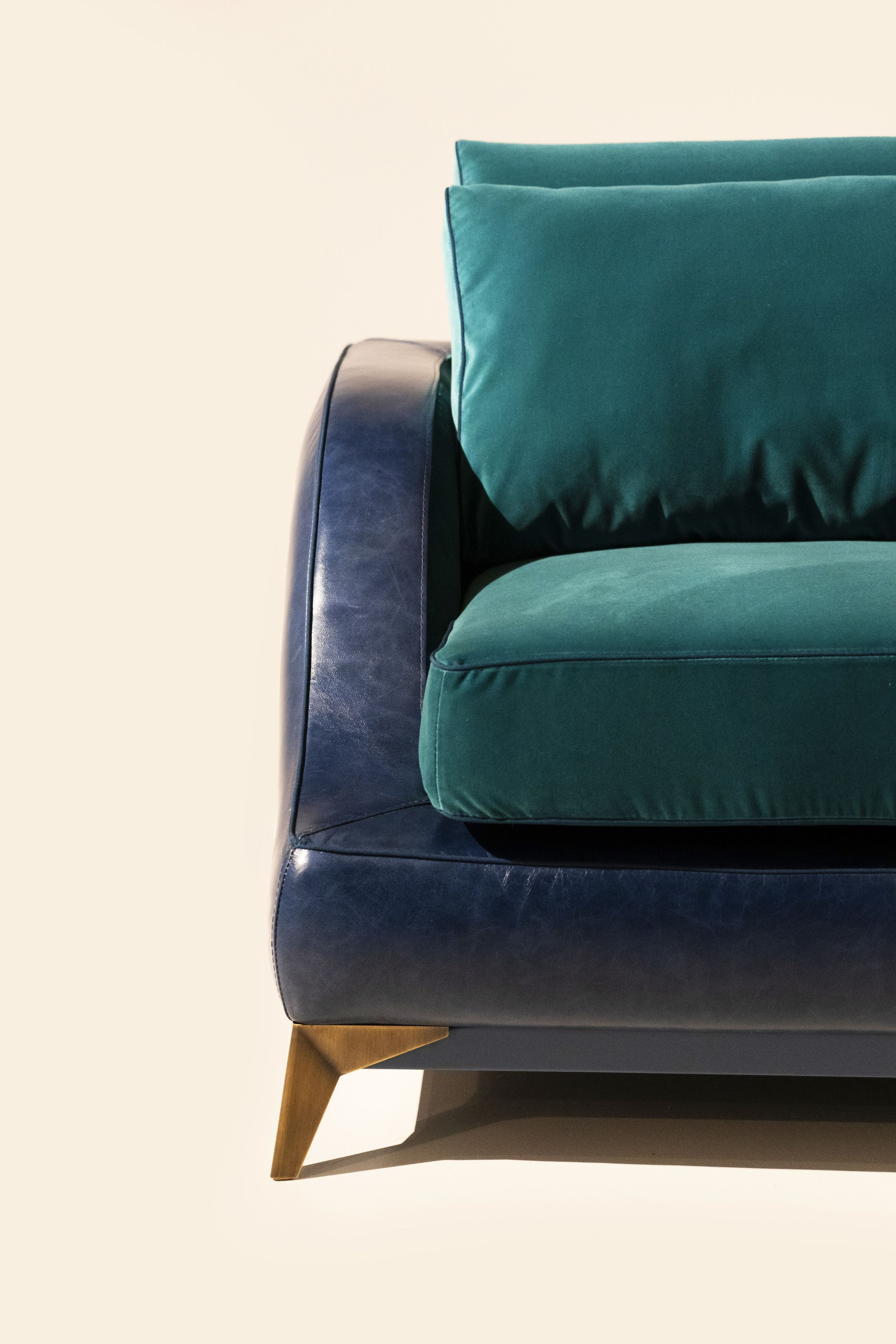 COUCH Velvet and leather sofa By Mantellassi 1926