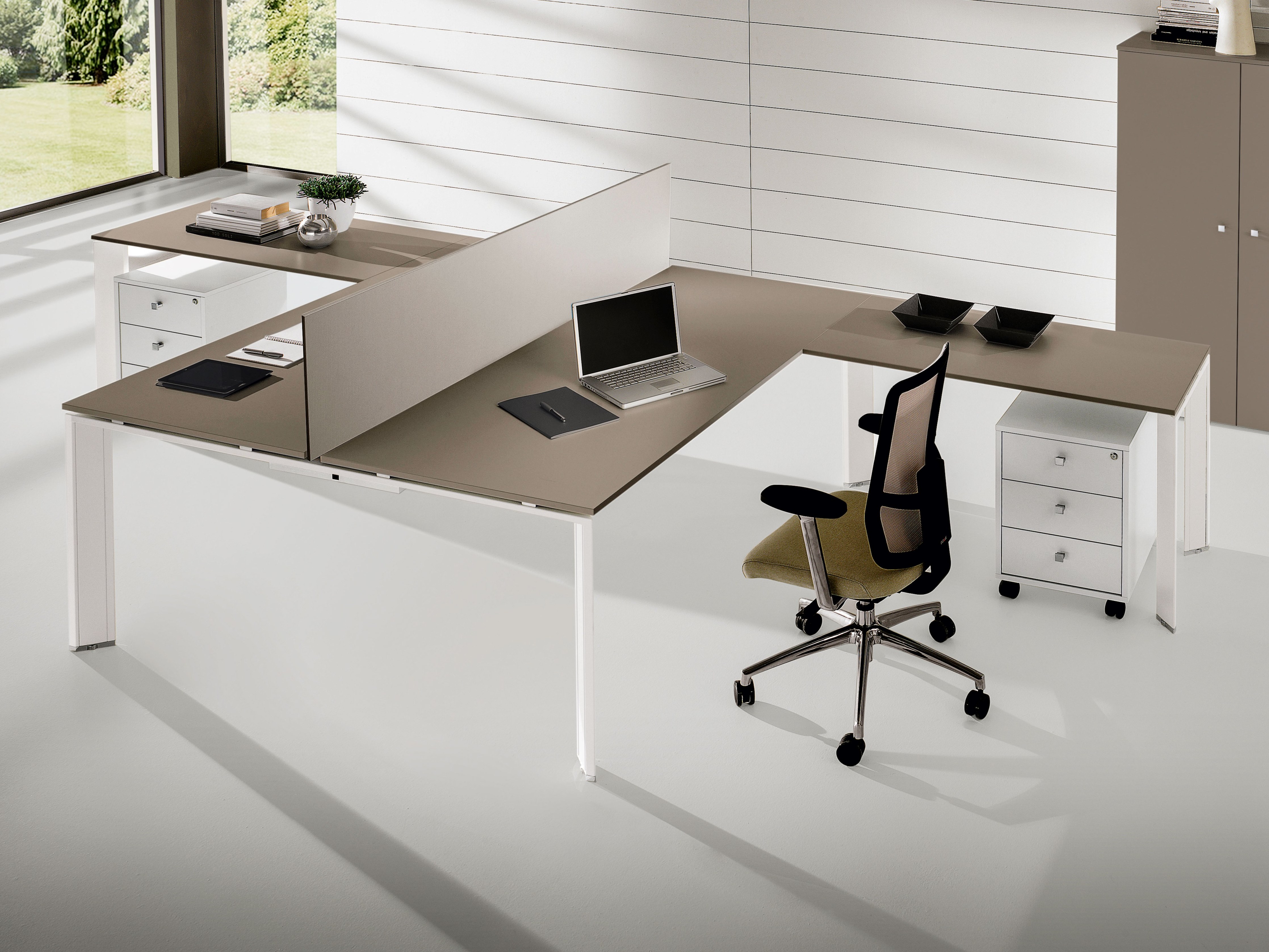 COWORK L-shaped workstation desk with drawers By IFT Office