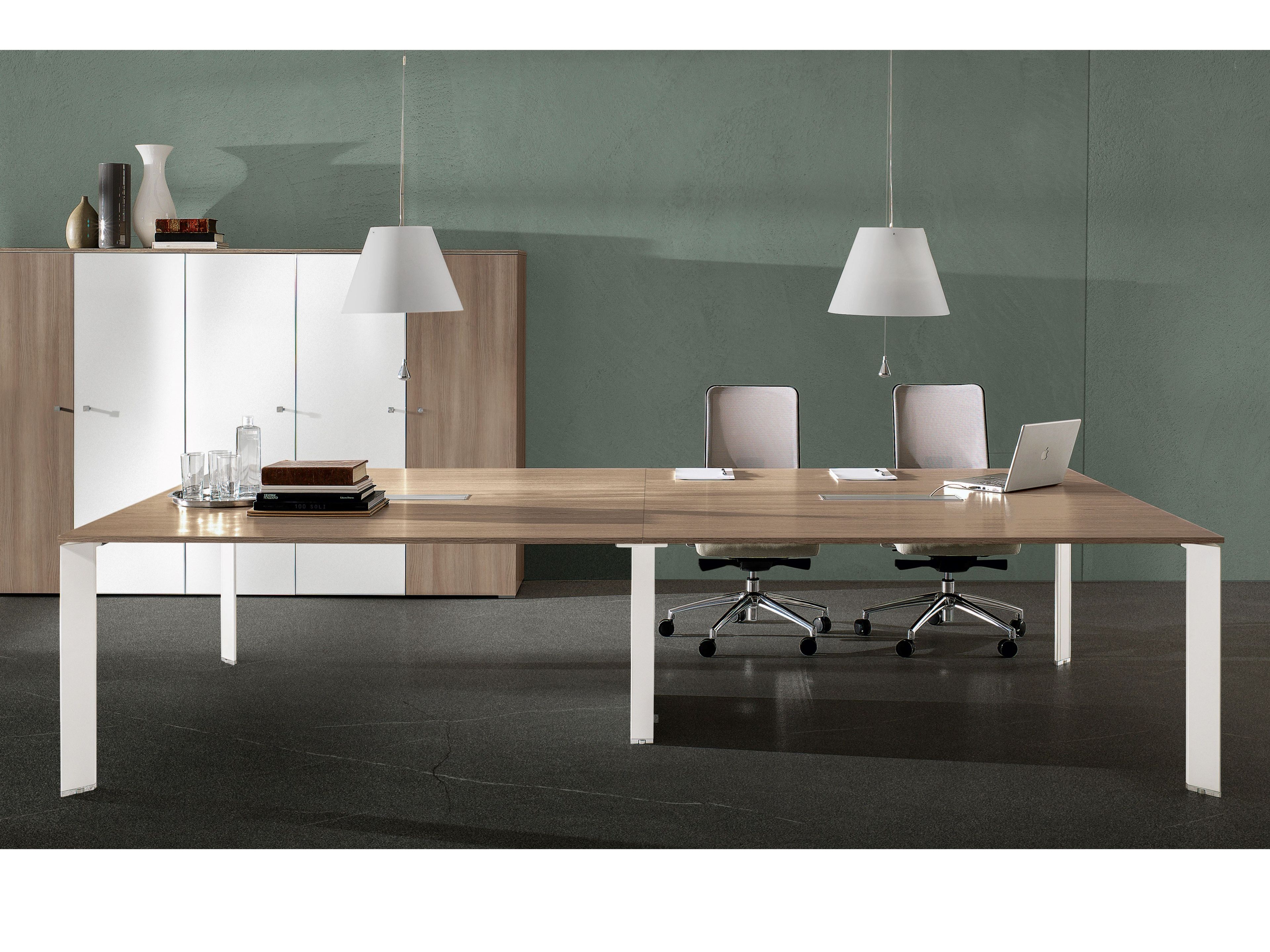COWORK Rectangular meeting table By IFT Office