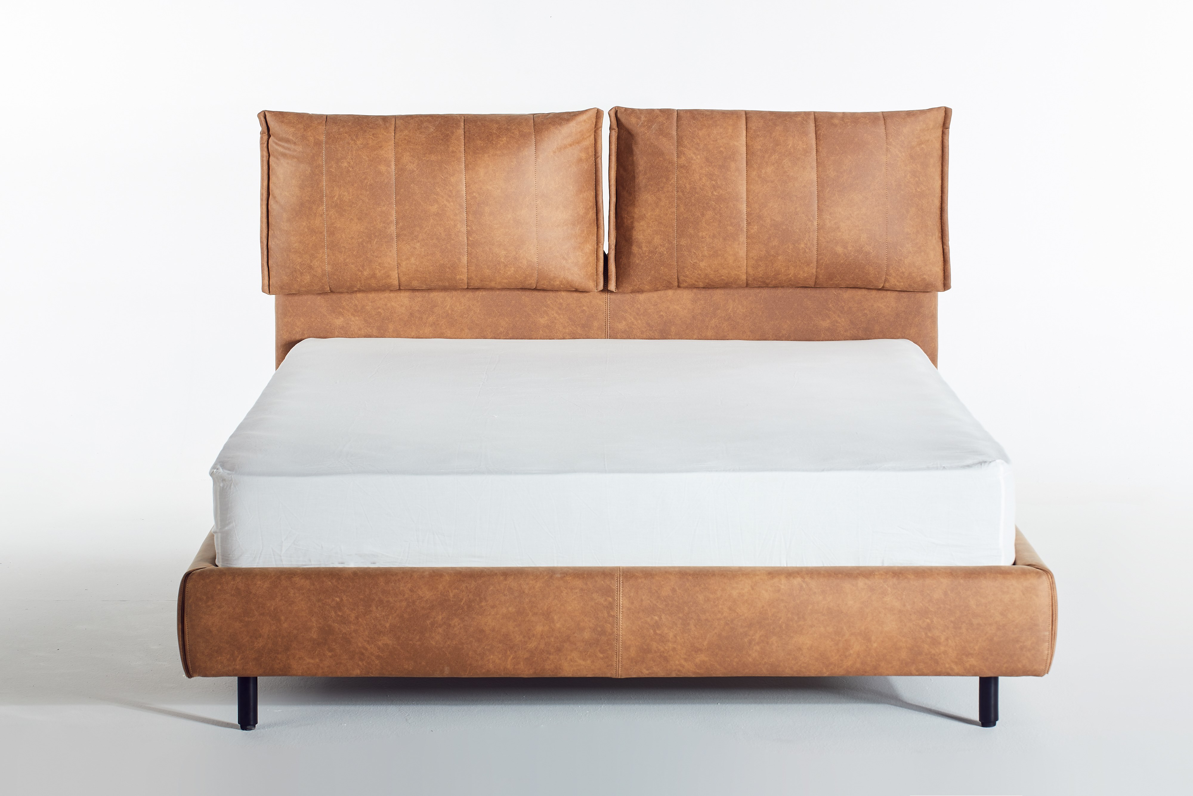 CROISSANT bed By grado design