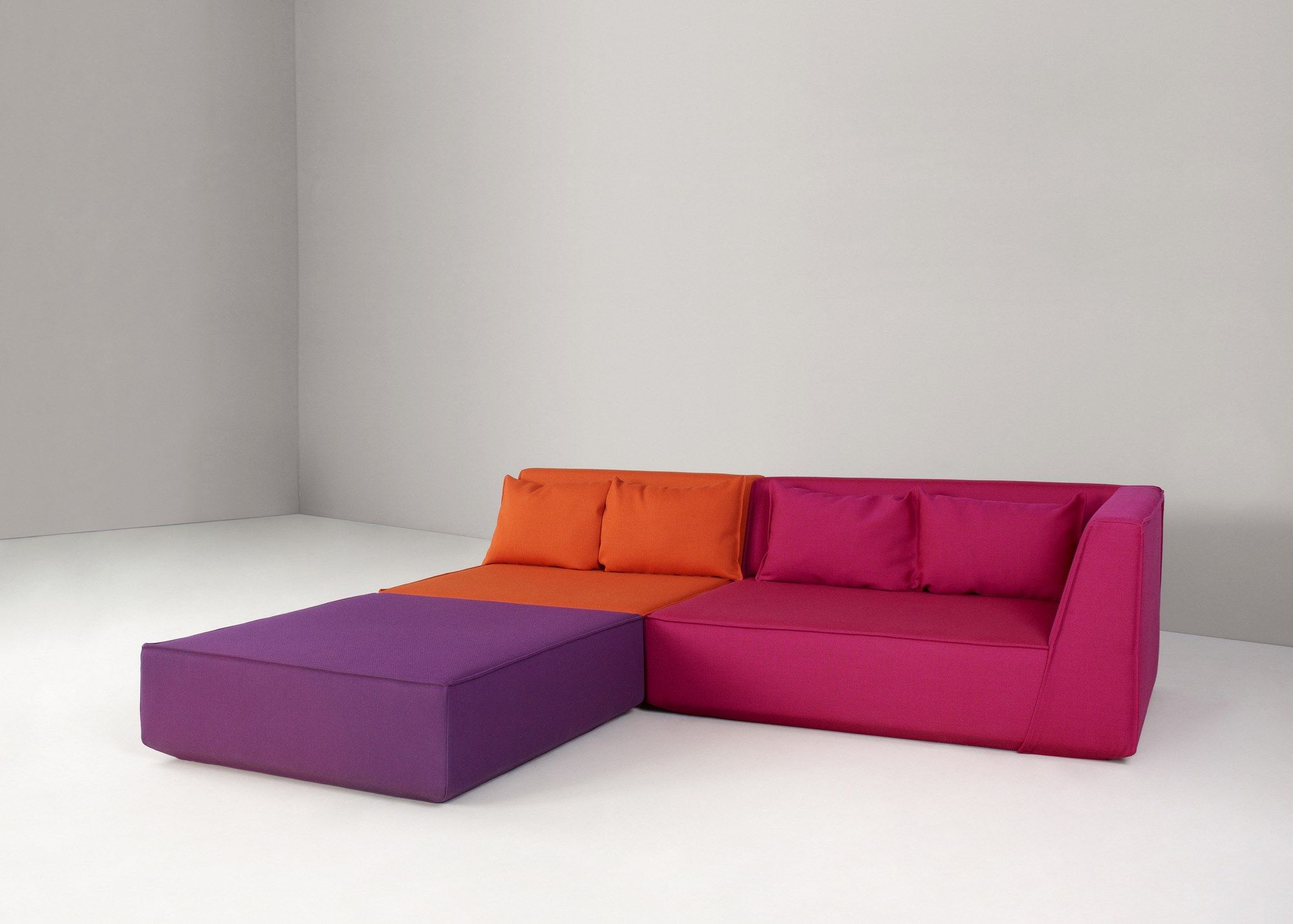 CUBIT Modular 3 seater fabric sofa By Cubit by Mymito